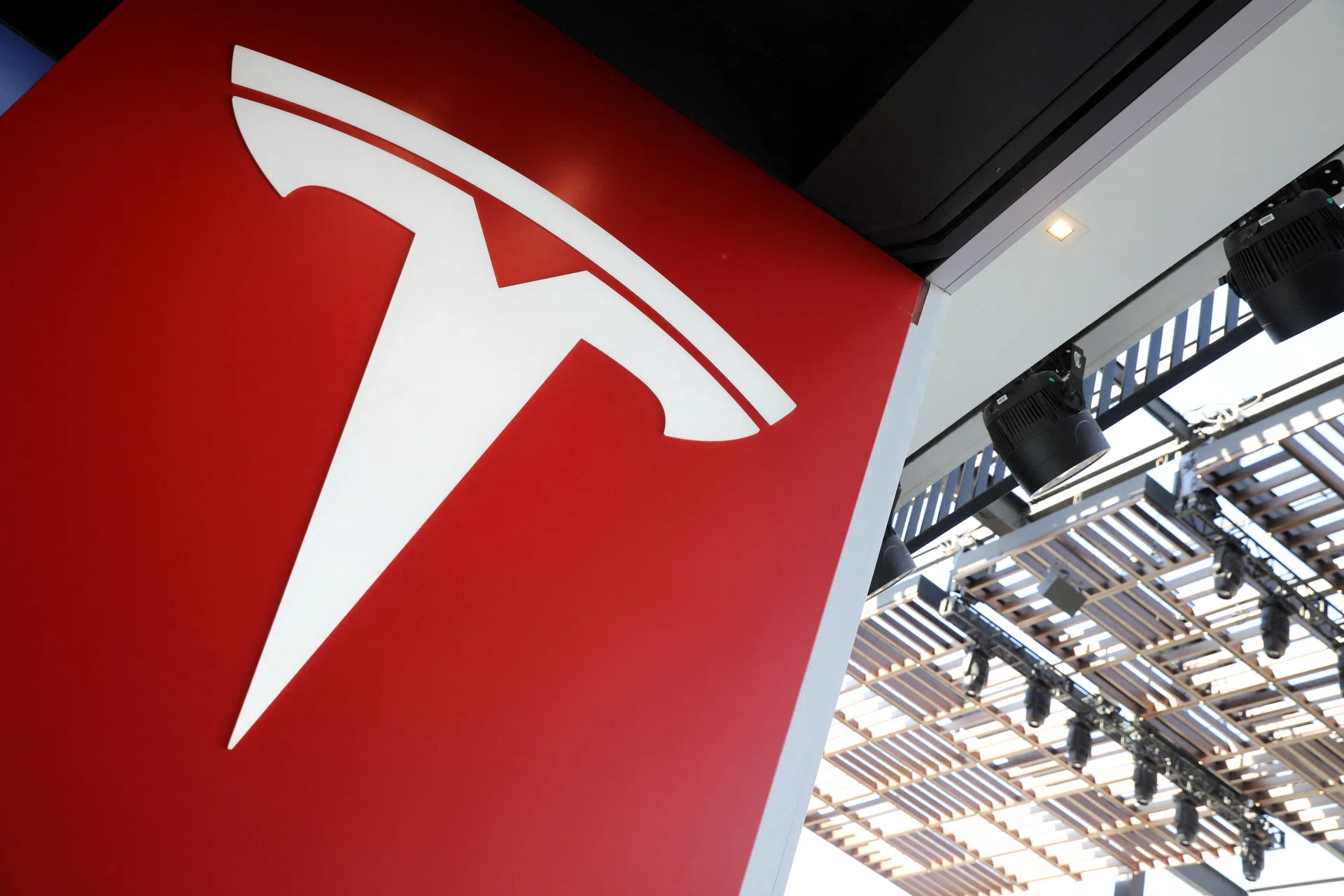 Tesla recalls nearly 1.1 million US vehicles to update window reversing ...