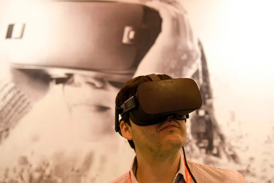 AI, virtual reality make inroads in tourism sector
