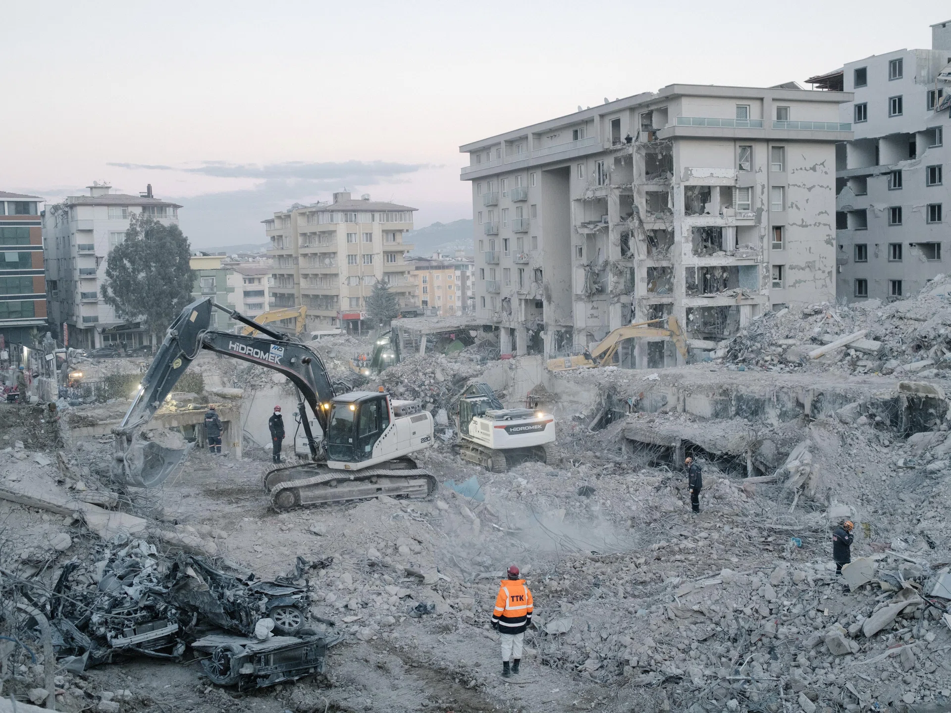 Why one upscale apartment building became a death trap - The Business Times
