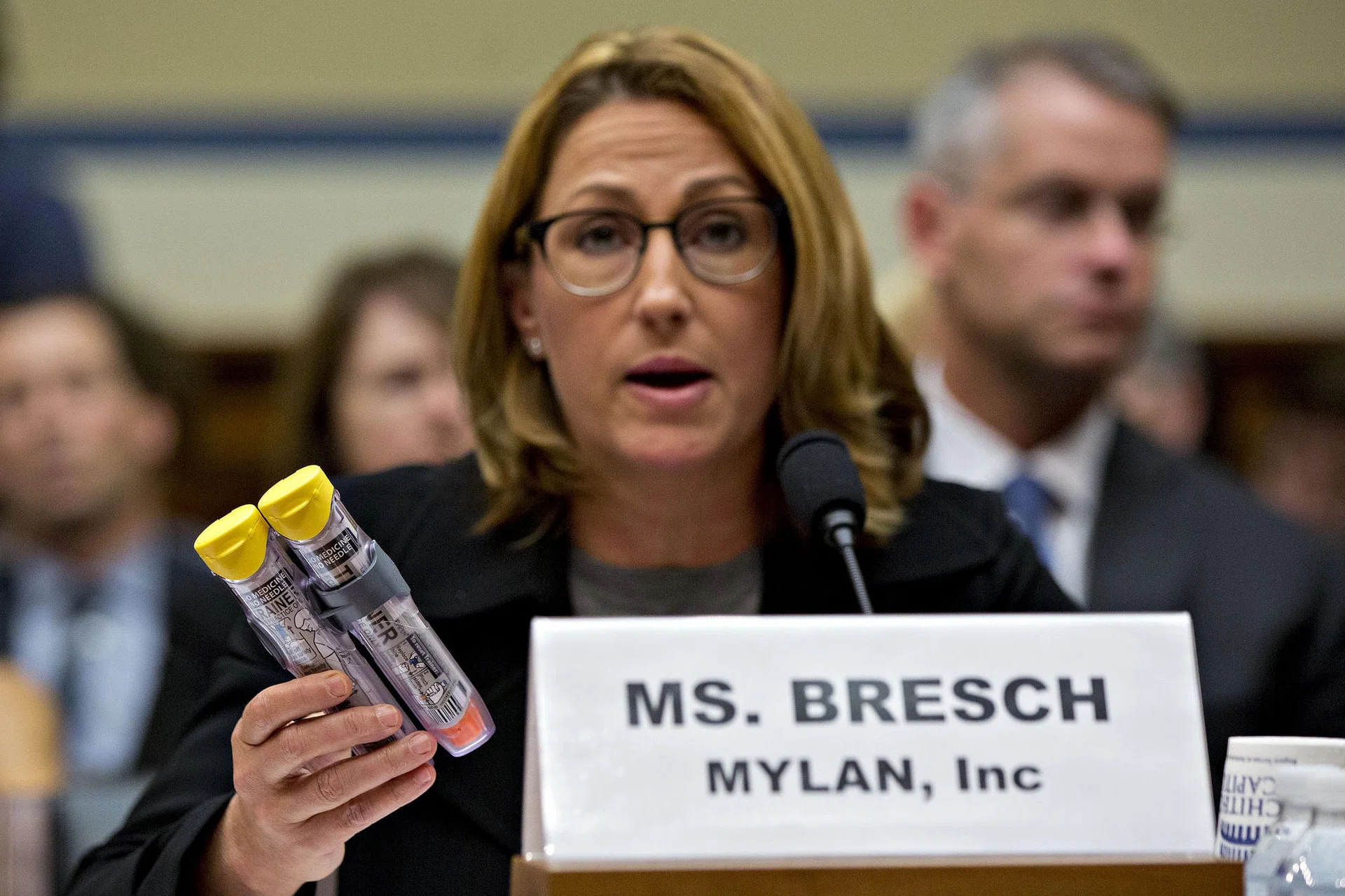 Mylan blasted for raising EpiPen prices to get 'filthy rich' - The ...