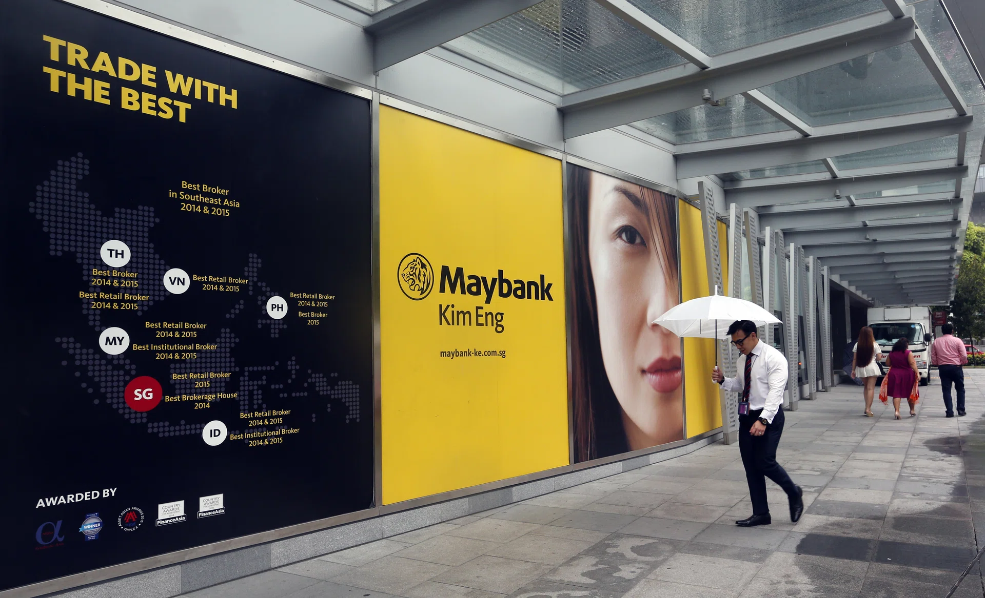 Maybank reaches half of RM80 billion green loans goal, CEO says - The ...