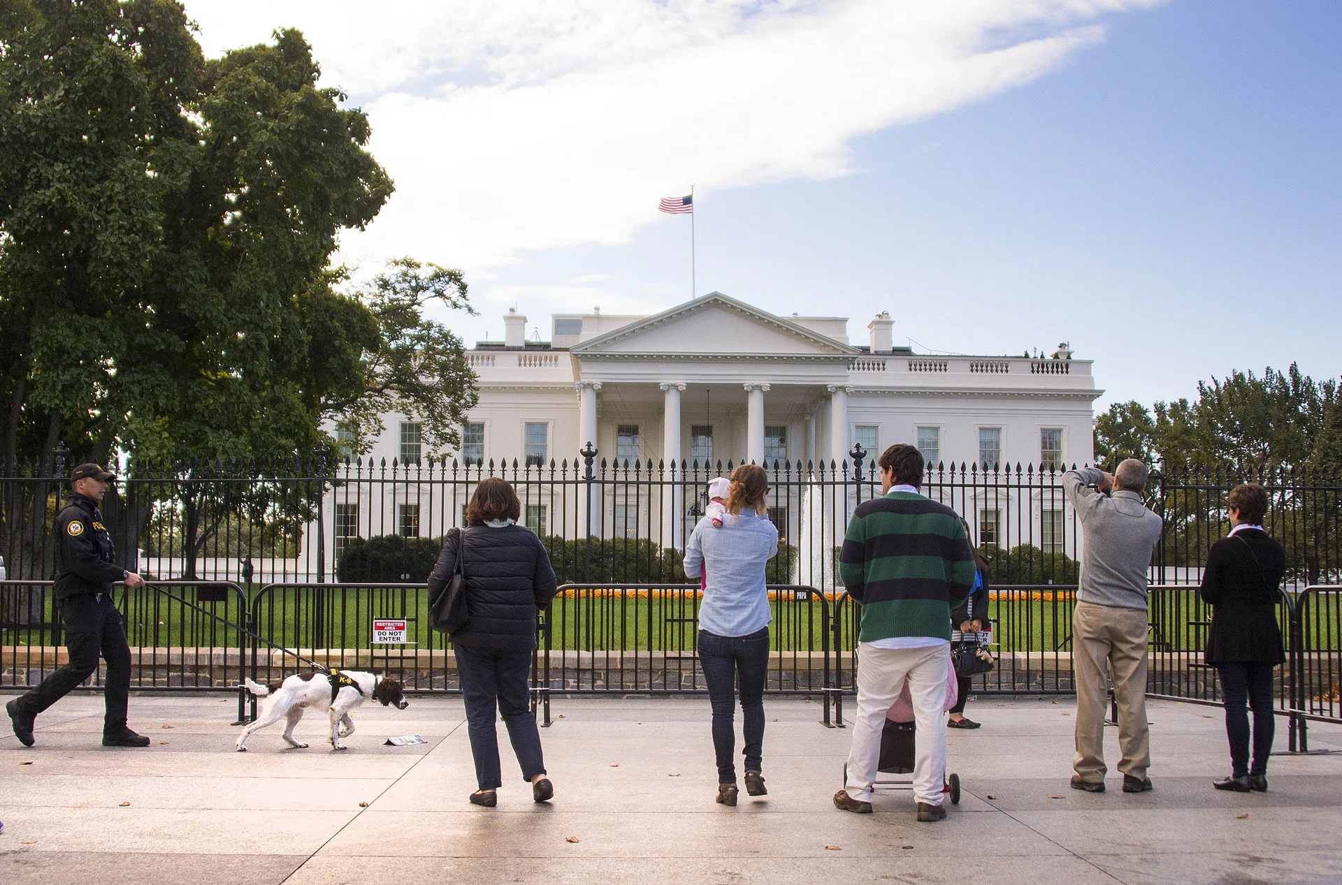 Hackers breach White House computer system - The Business Times