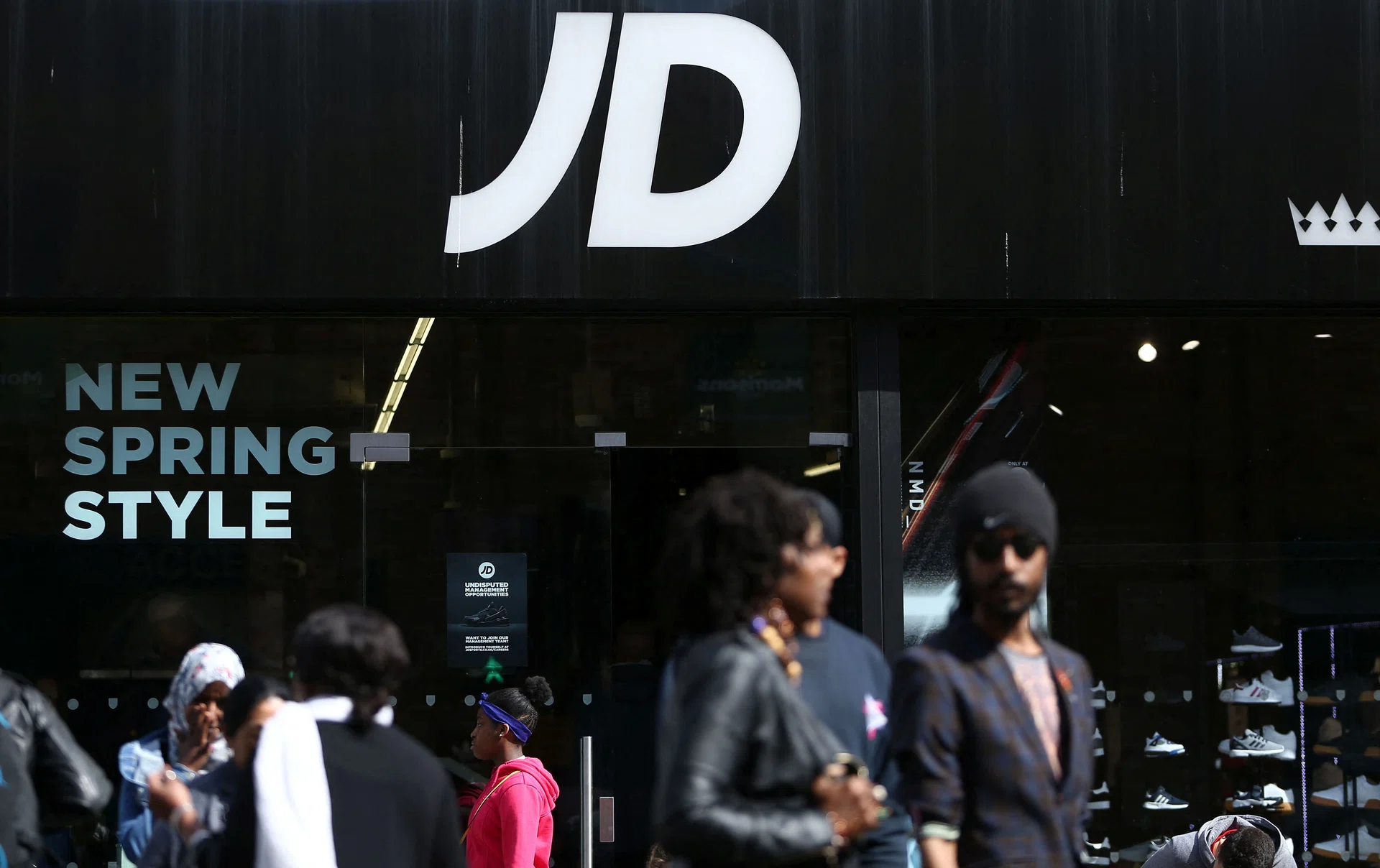 JD Sports' profit to top £1 billion this year - The Business Times
