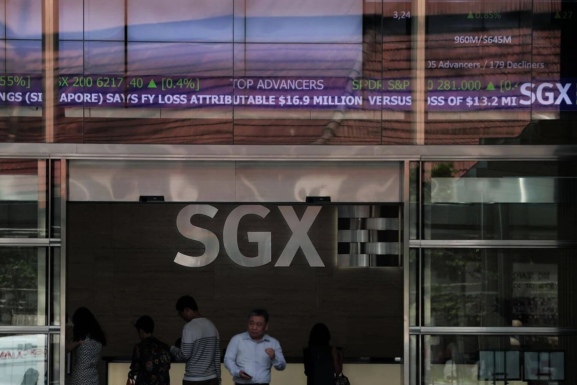 SGX shifts voluntary delisting power balance to minorities - The Business Times