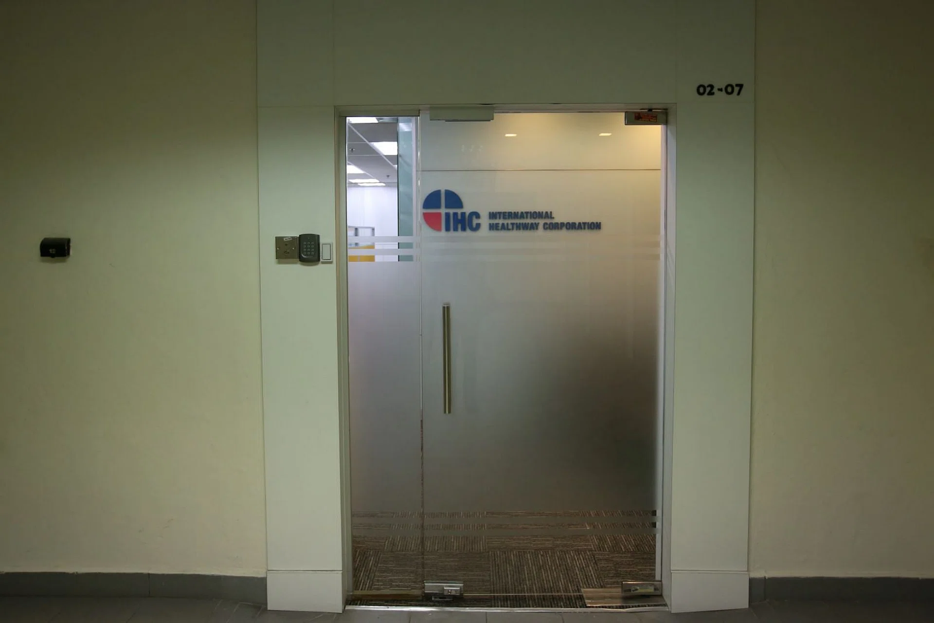 Oxley CEO and deputy CEO terminate loan agreement with IHC - The ...