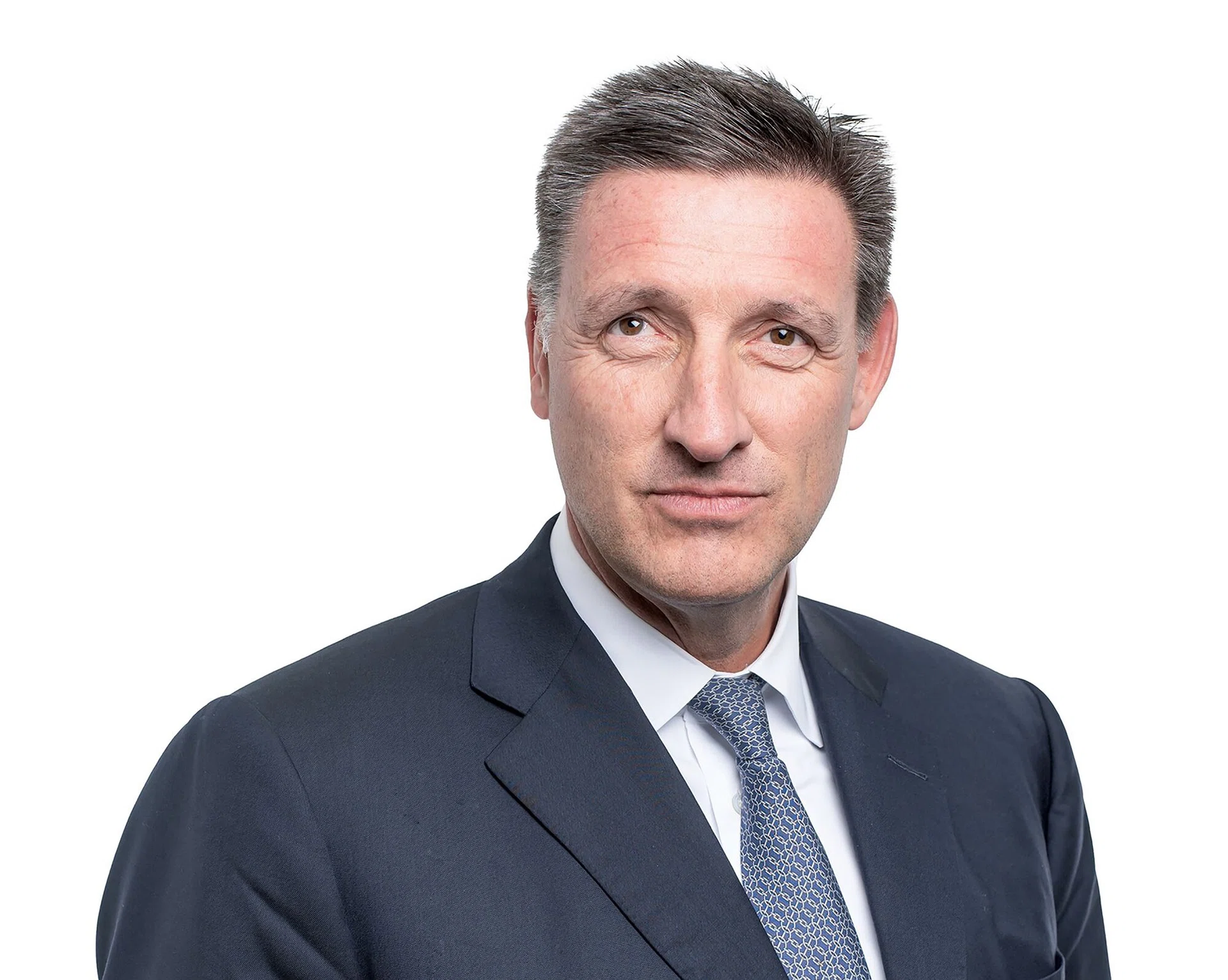 StanChart CEO contender Cooper set to leave in broad overhaul - The ...