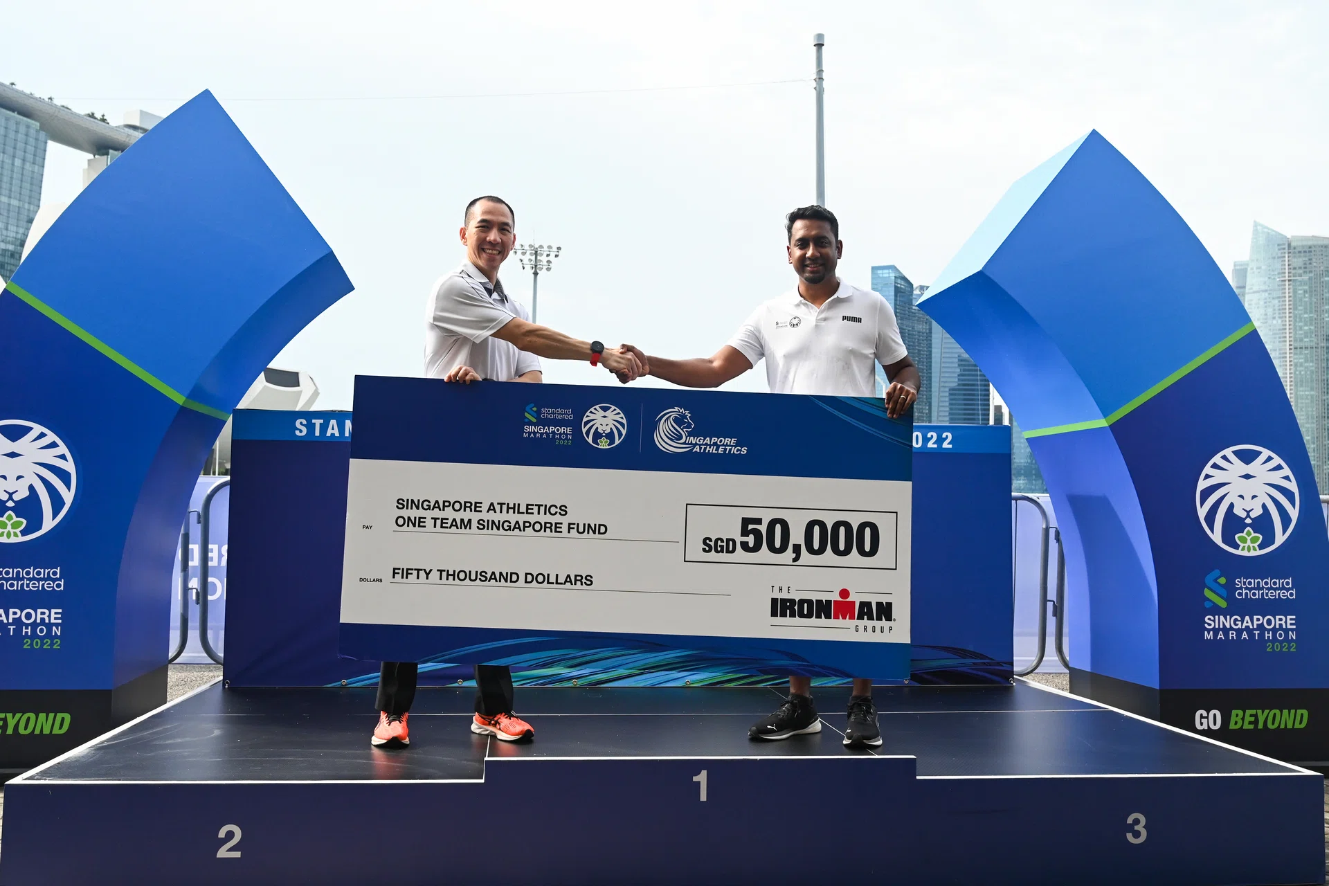 Standard Chartered Singapore Marathon donates S$50,000 to programme ...