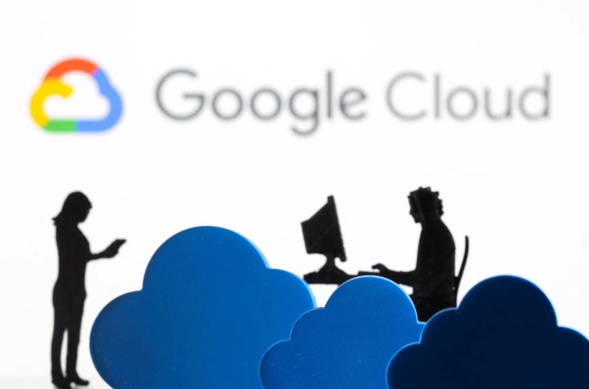 Google Cloud partners with Hugging Face to attract AI developers - The ...