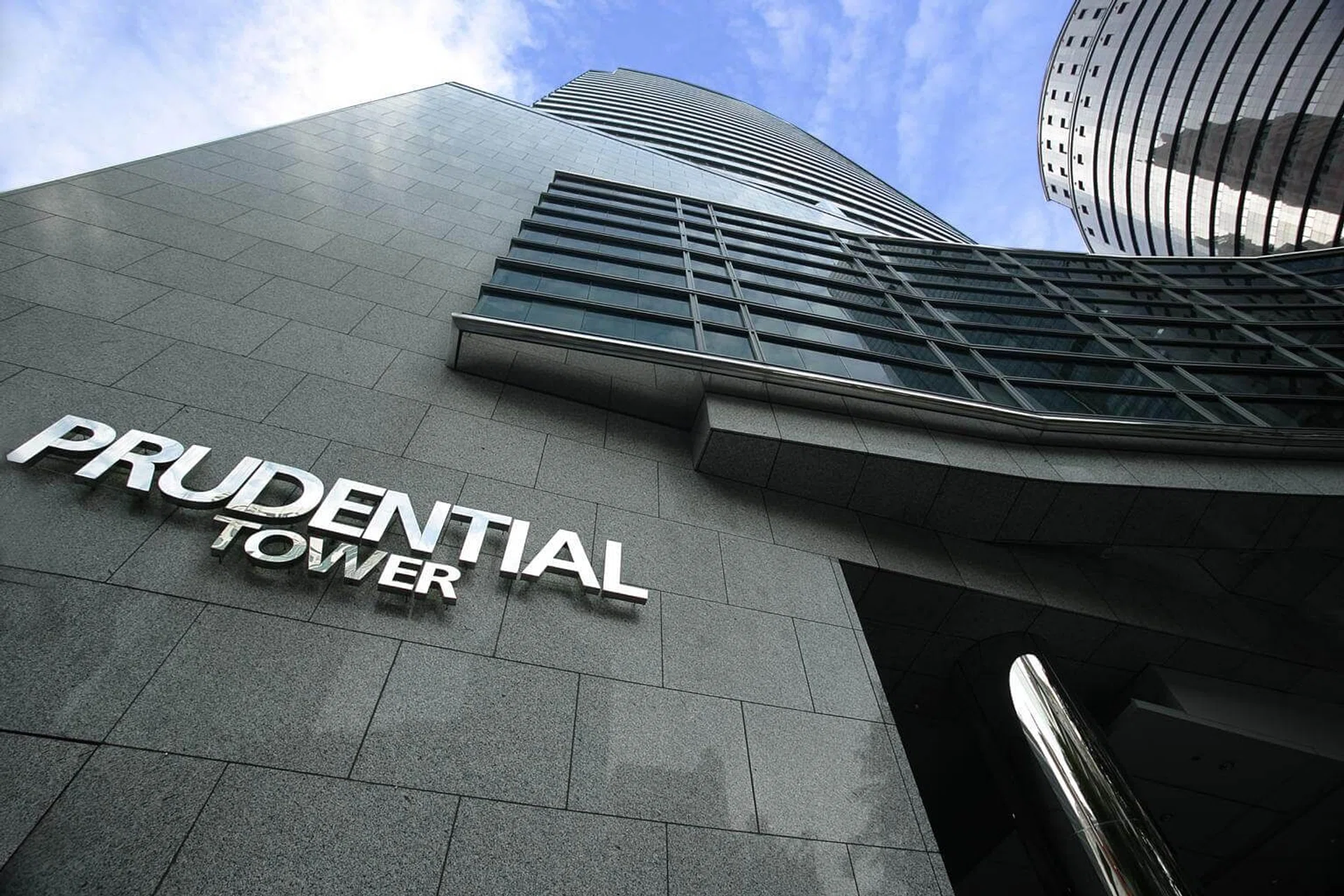 Lian Beng-led consortium to sell another 8 office units at Prudential ...