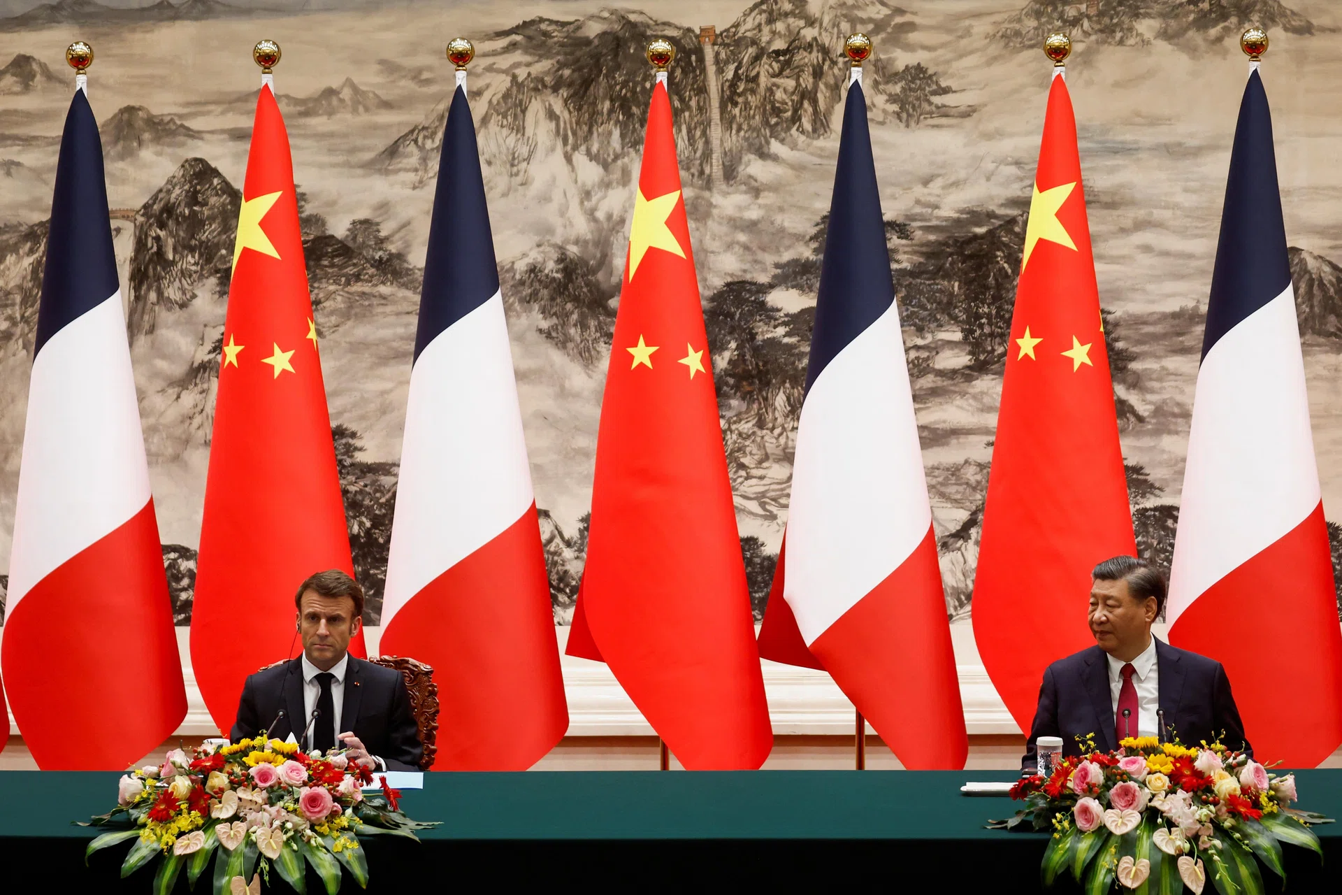 ‘A new starting point’: EU and Chinese leaders begin talks - The ...