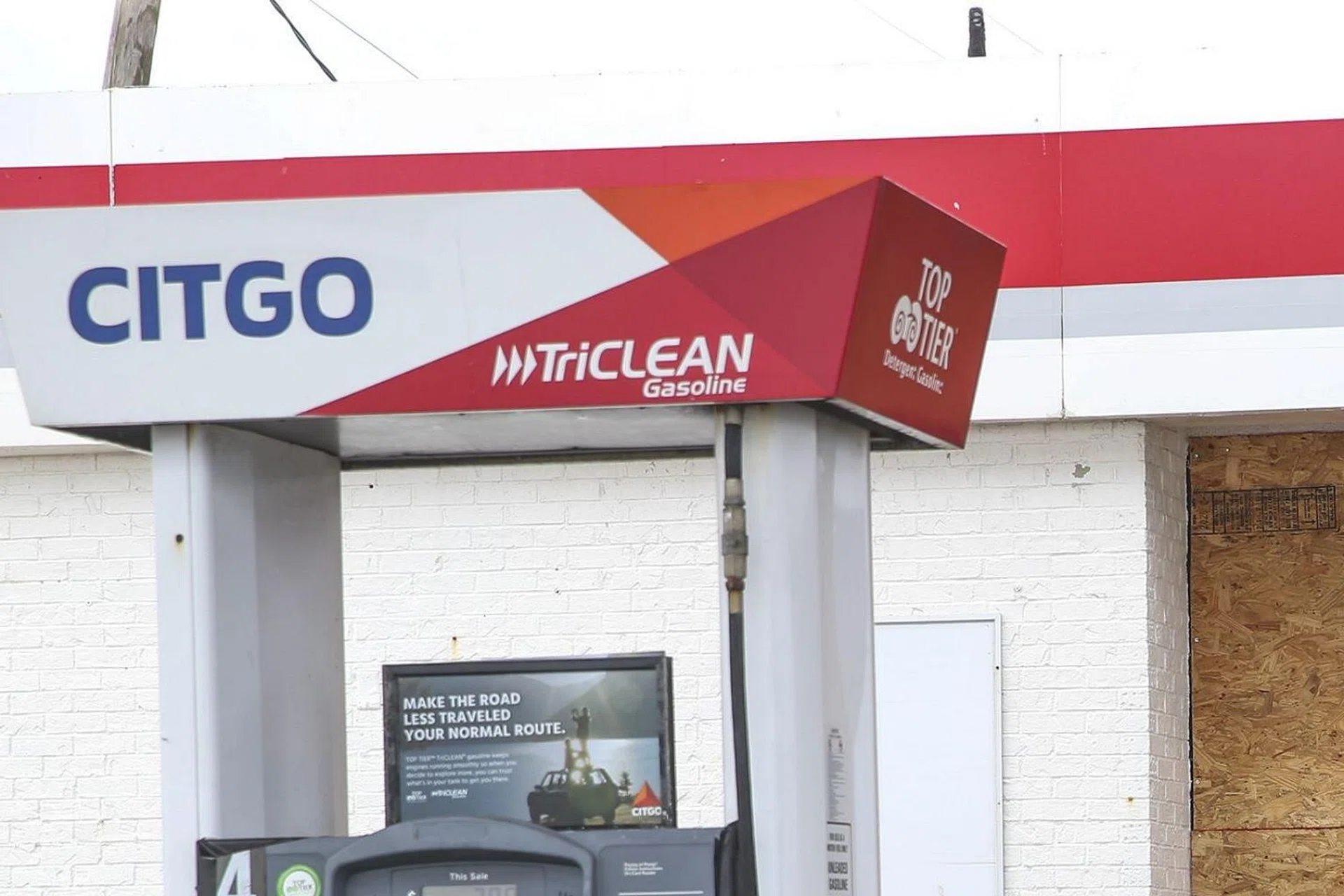 US refiner Citgo stops contributions to 401(k) retirement plans, will ...