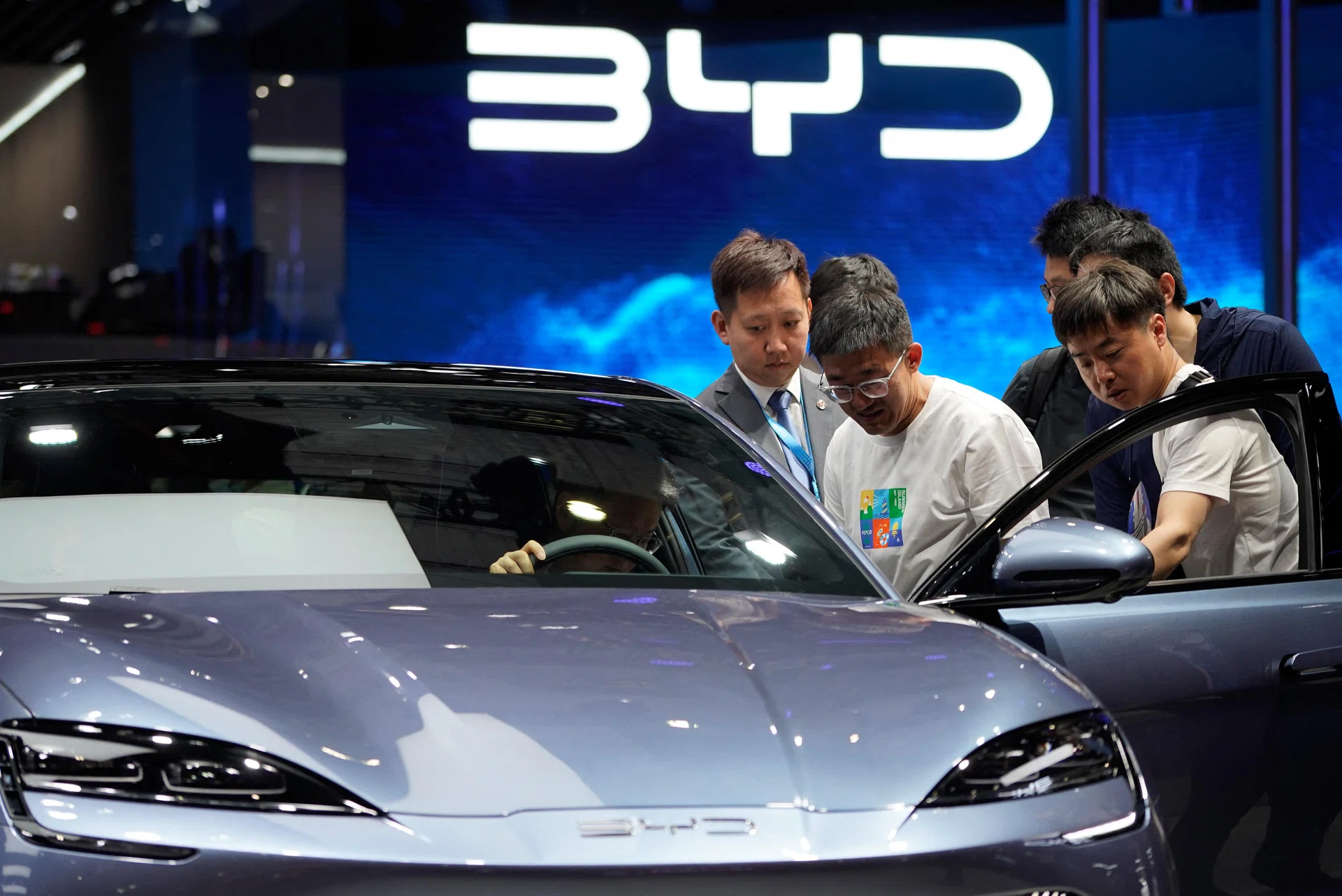 Tesla, BYD, Li Auto to lead in China’s EV race as country becomes ...