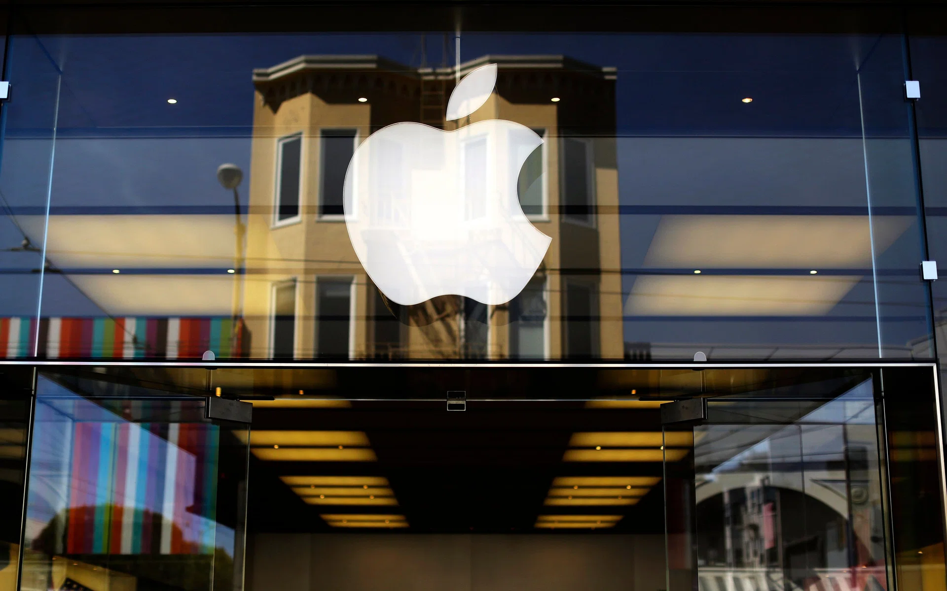 GT Advanced says fell victim to 'bait-and-switch' by Apple - The ...