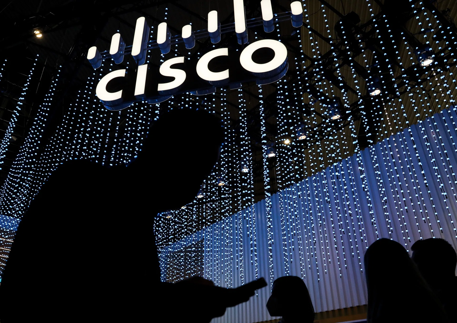Cisco’s revenue forecast points to steady technology spending - The ...