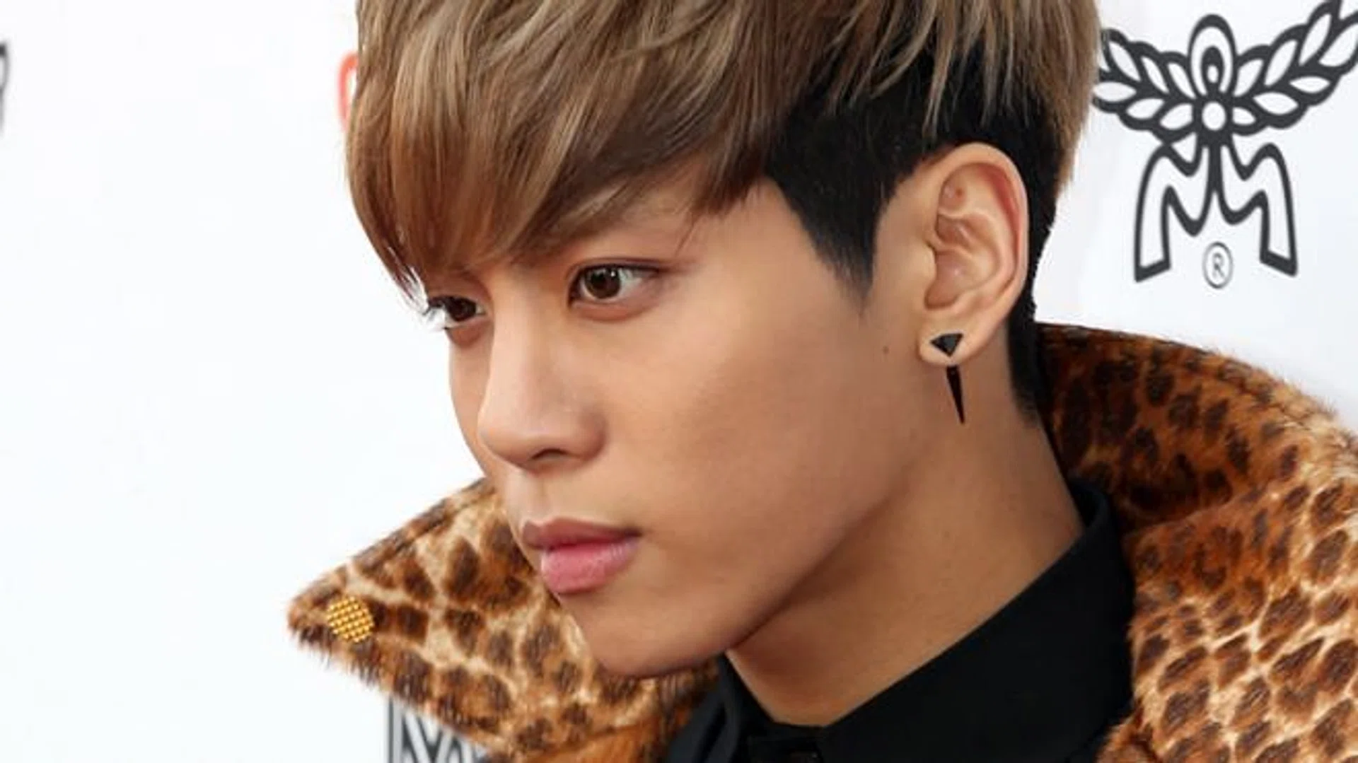 Top K-pop star found dead in apparent suicide - The Business Times