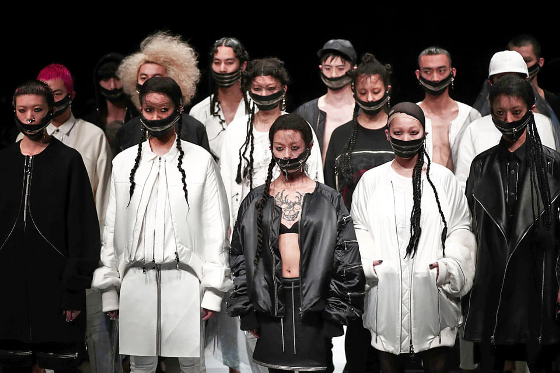 Gender-bending fashion hits the runway in Tokyo - The Business Times