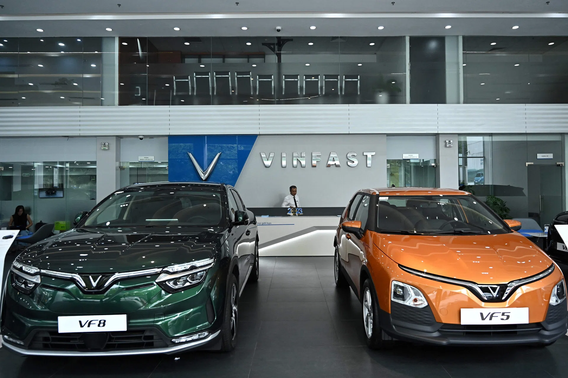 EV maker VinFast launches first dealership in the US - The Business Times