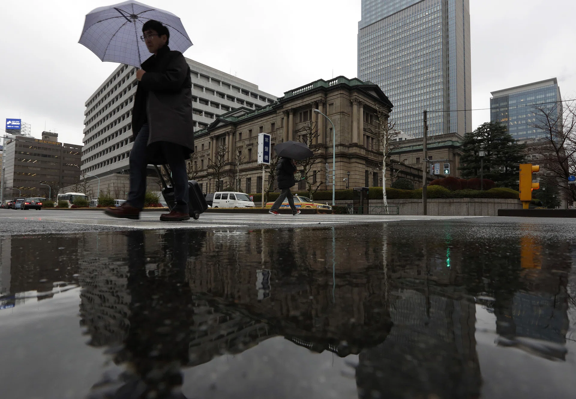 BOJ launches negative rates, already dubbed a failure by markets - The ...