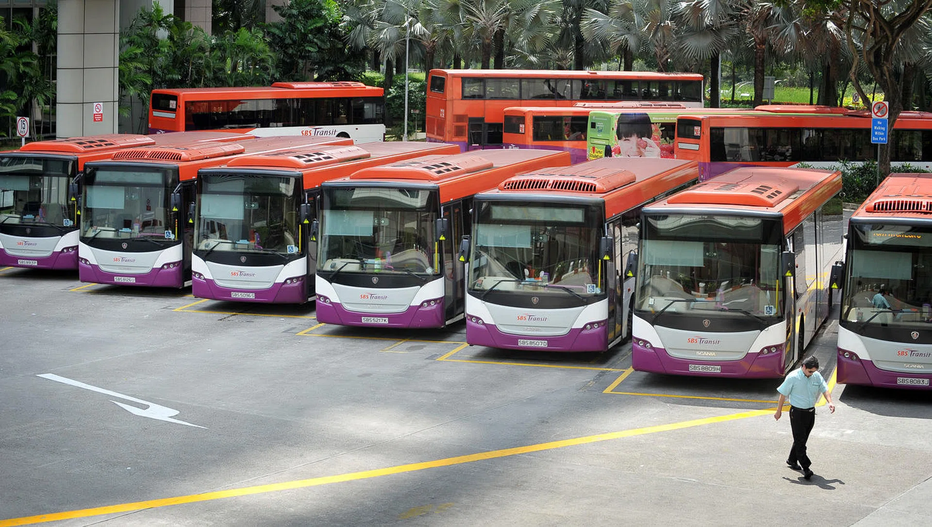 LTA to move SBS Transit, SMRT bus services into 11 packages worth S$7 ...