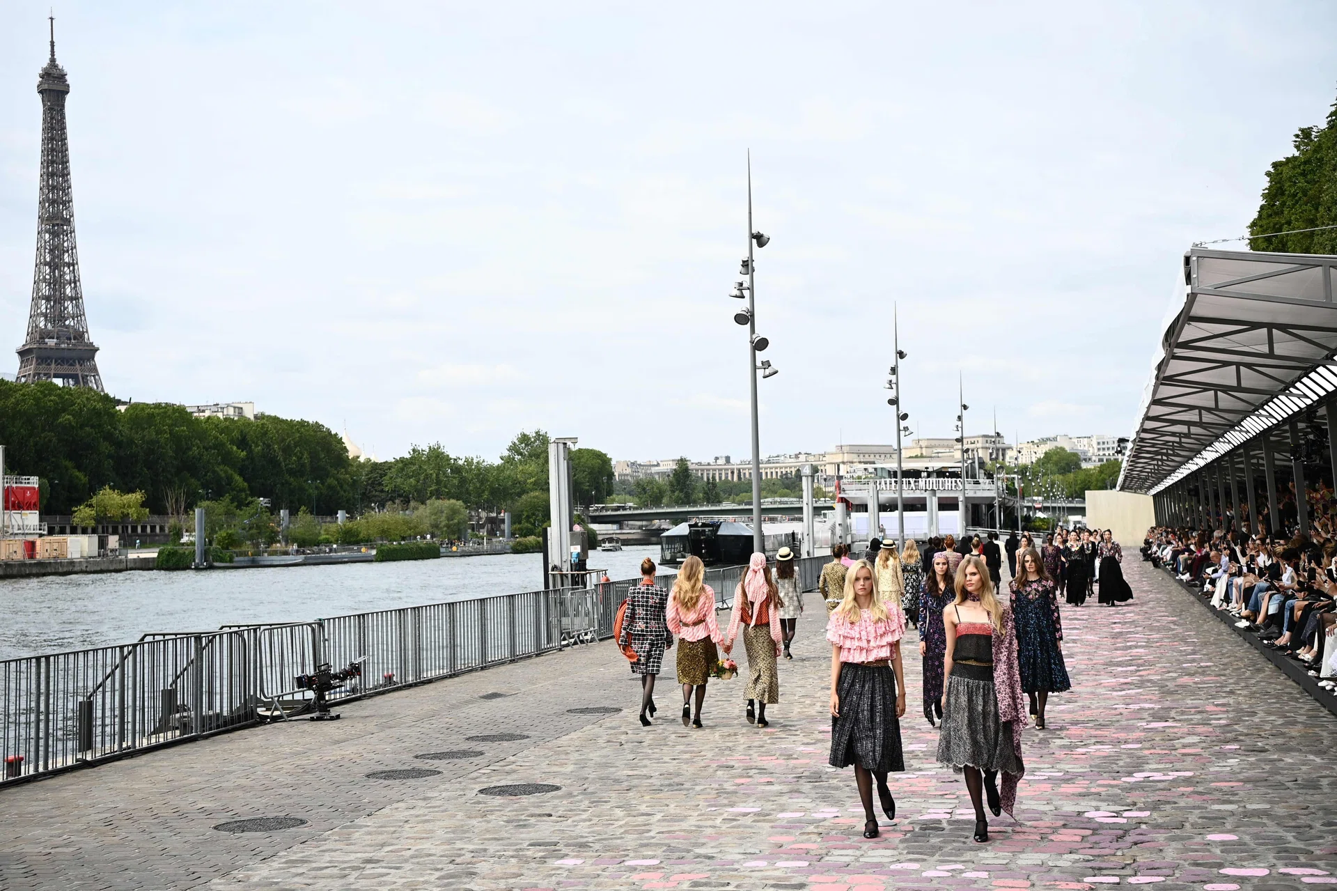 Fashion and film merge as Paris shows its opulent side - The Business Times