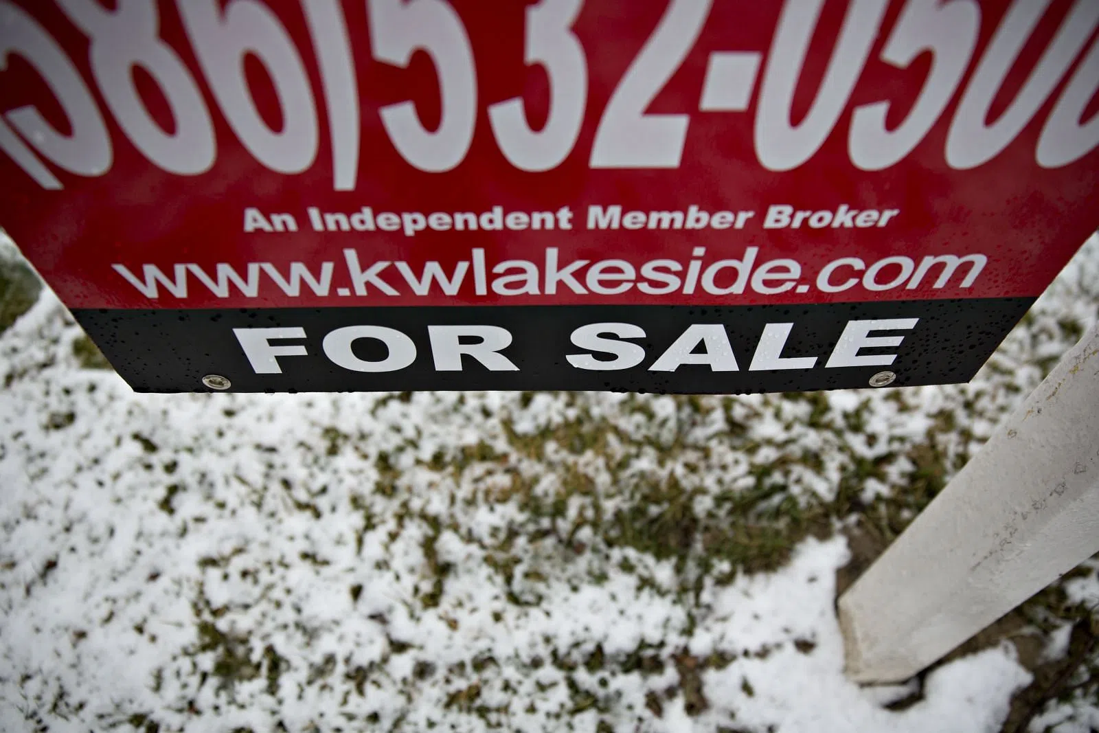 US existing home sales fall from 10-year high - The Business Times