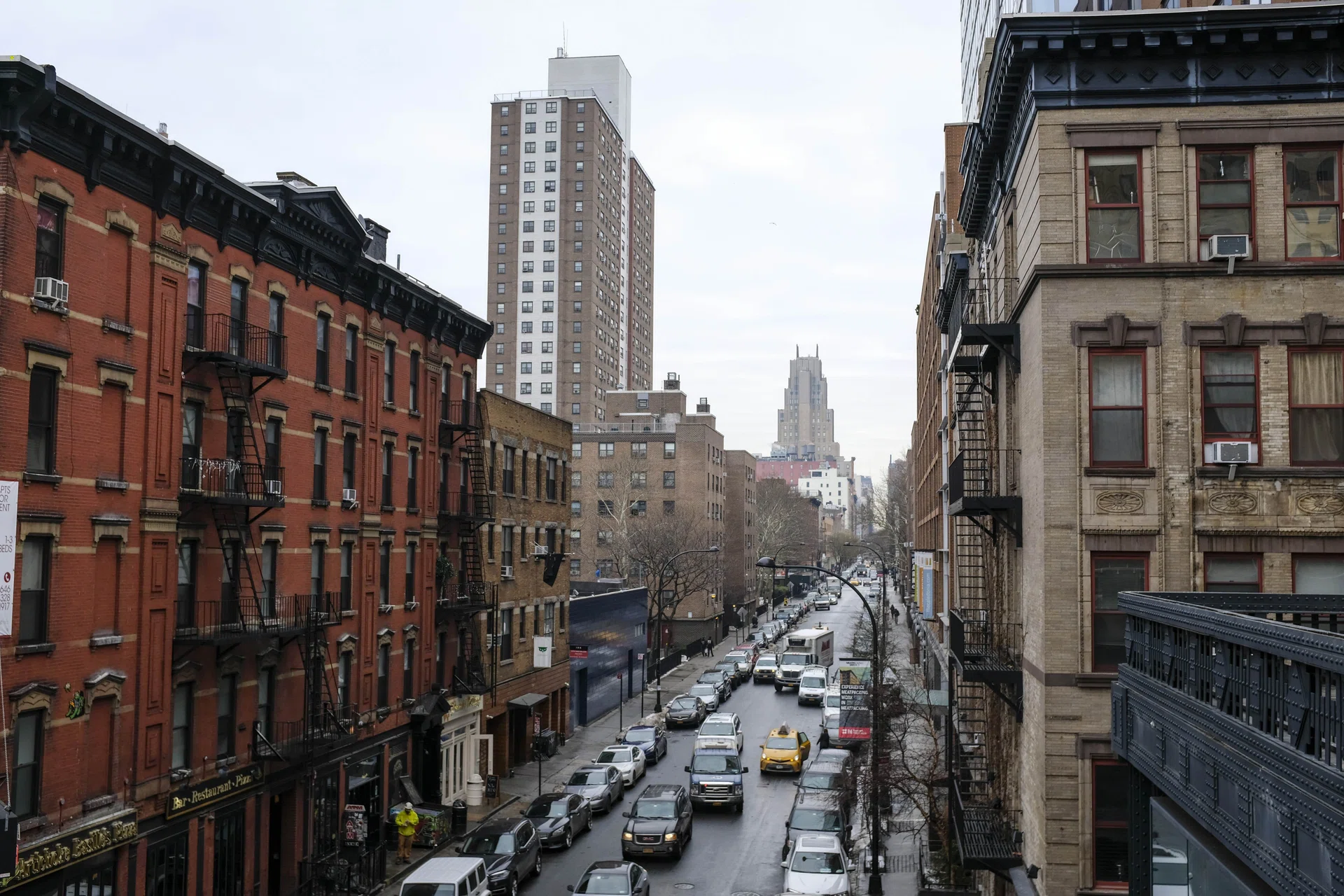 With NYC rents sliding, Queens leads the way on Landlord breaks - The ...