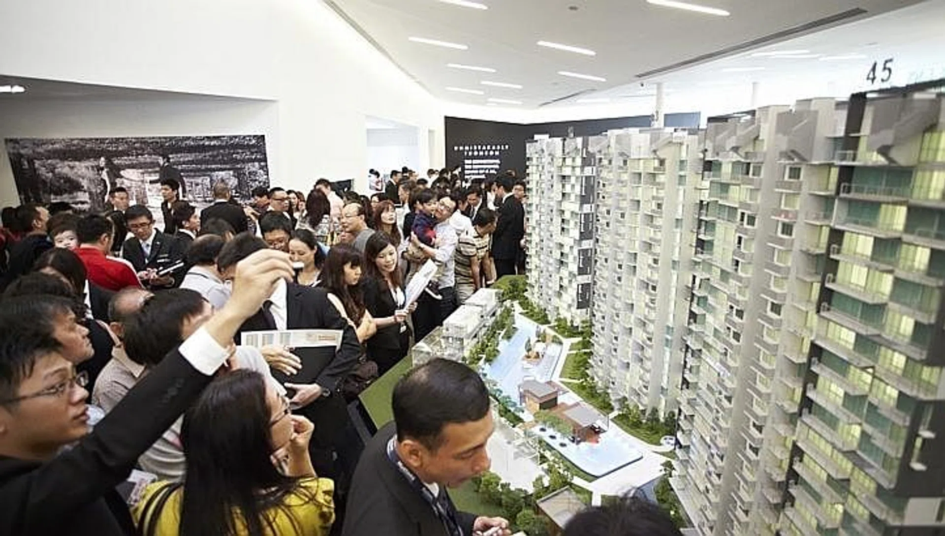 UOL seeks land with 'strong growth story' - The Business Times