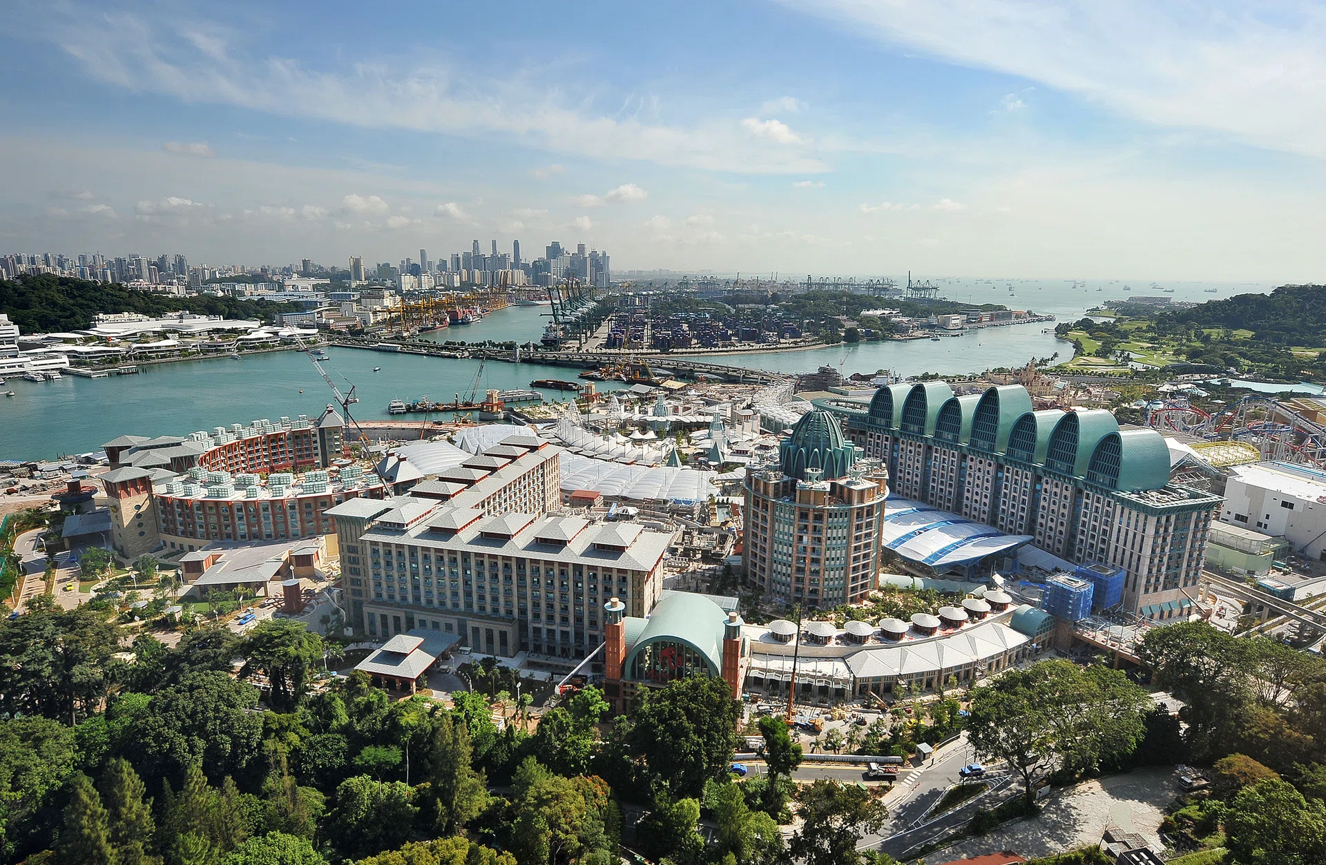 Genting Singapore's RWS secures S$2.27b credit facilities - The ...