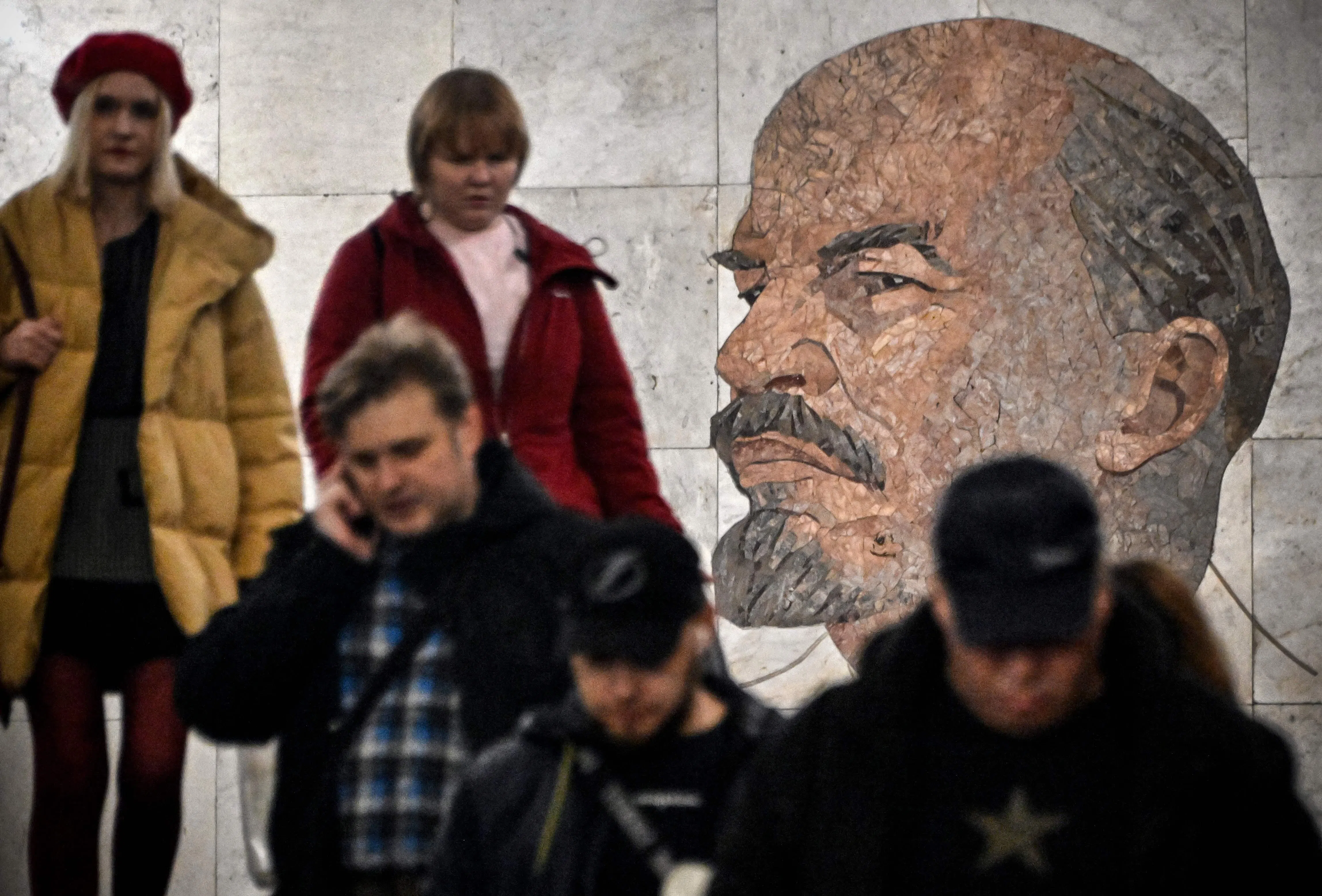 100 years after his death, Russians shrug at Lenin’s legacy - The ...