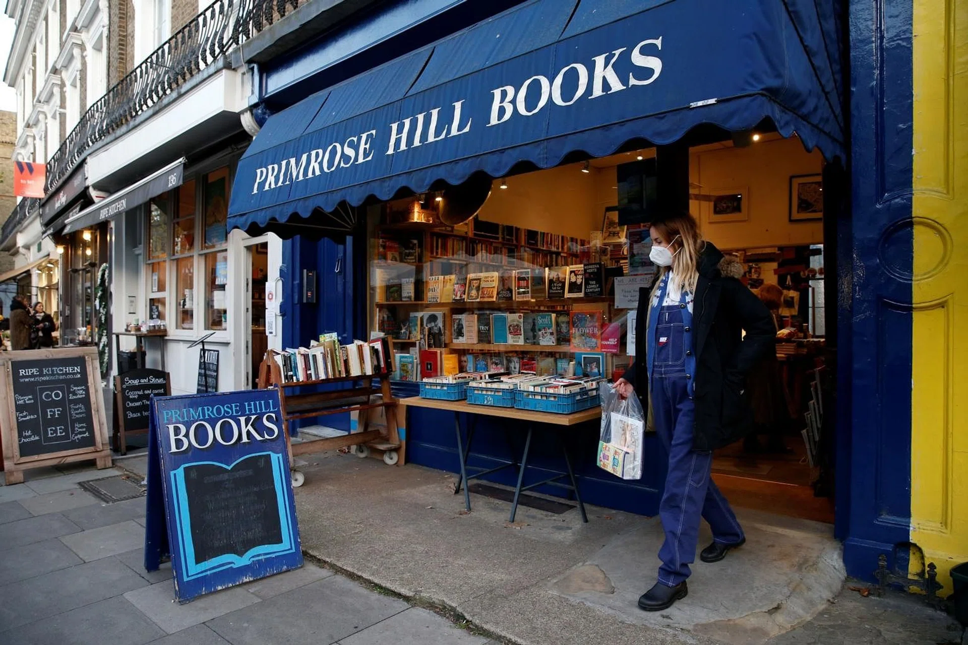 UK independent bookshops go online to reach new audiences - The ...