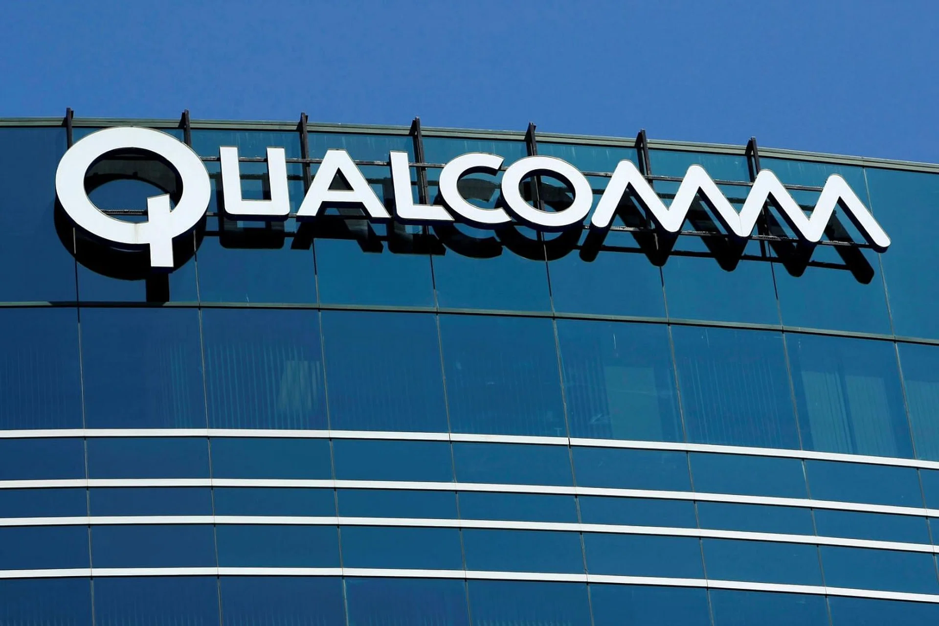 Qualcomm accused of forcing deal on Apple to thwart rivals - The ...