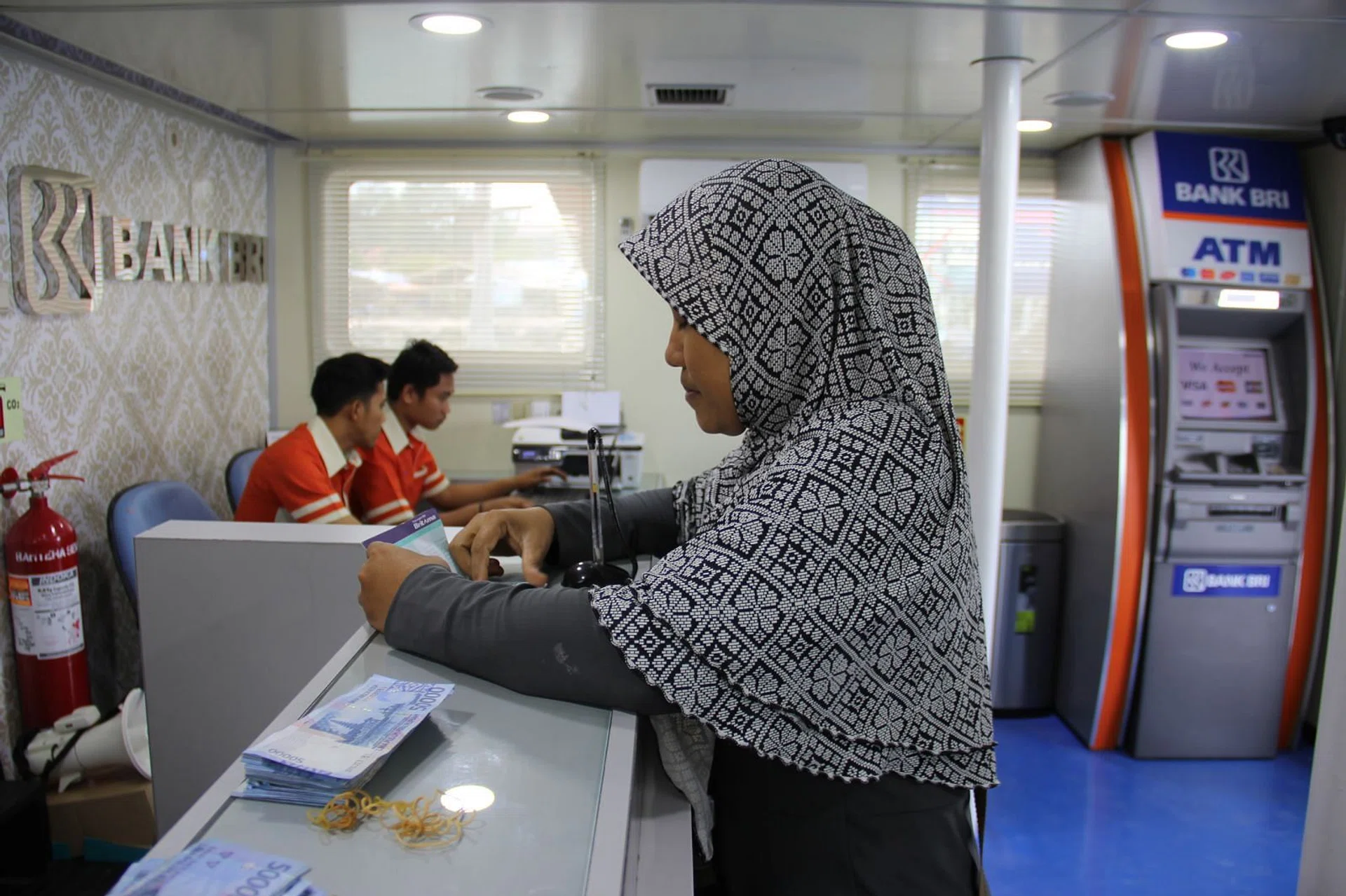 Debit card spend could overtake credit cards in Indonesia in 2019 - The ...