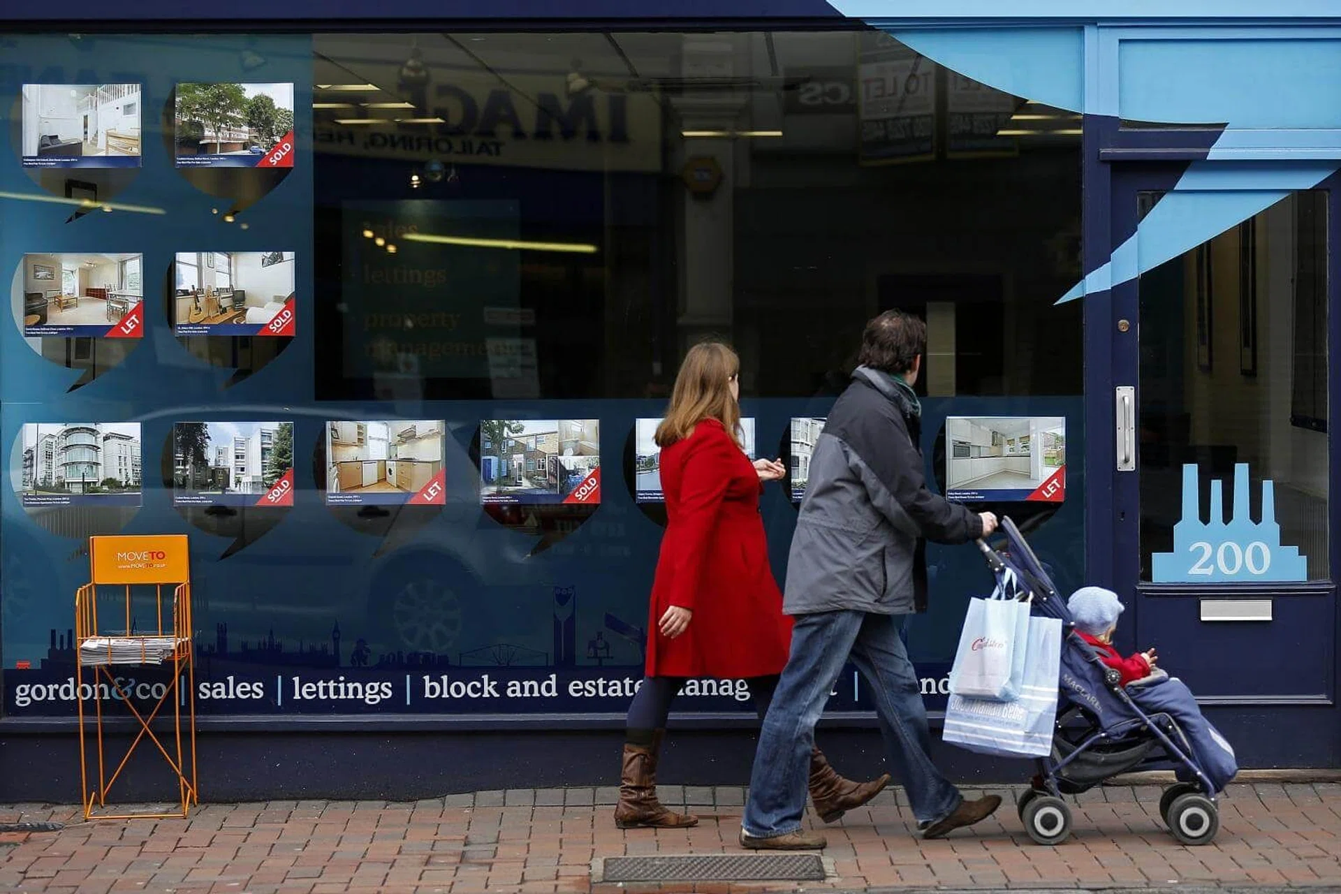 UK house prices grow at their slowest pace in four years - The Business ...