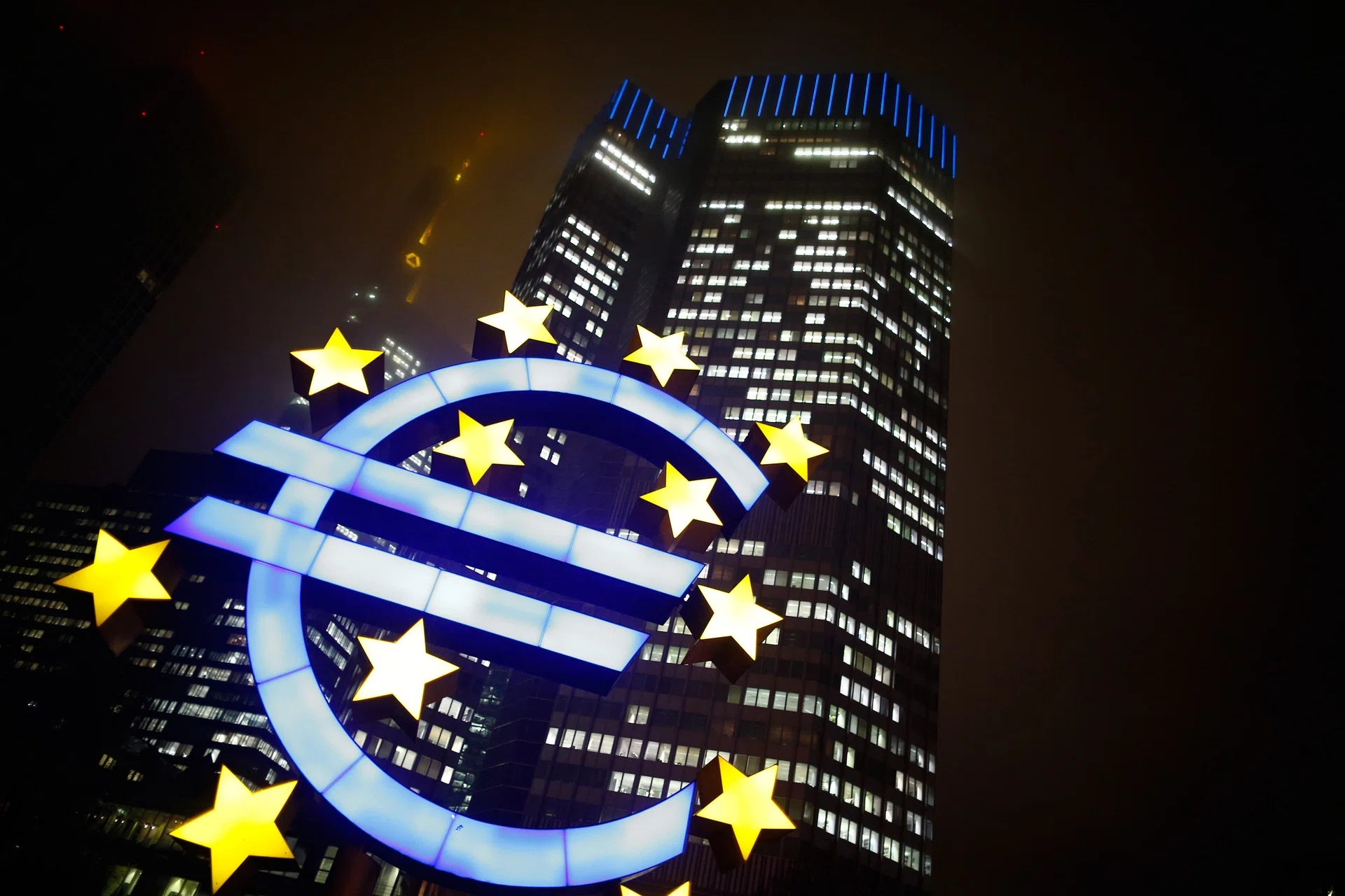 Europe tops US as favorite place to invest in Bloomberg poll - The ...