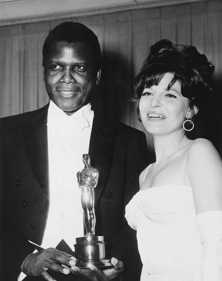 The 21 Moments That Defined The Oscars | Harper's Bazaar Singapore
