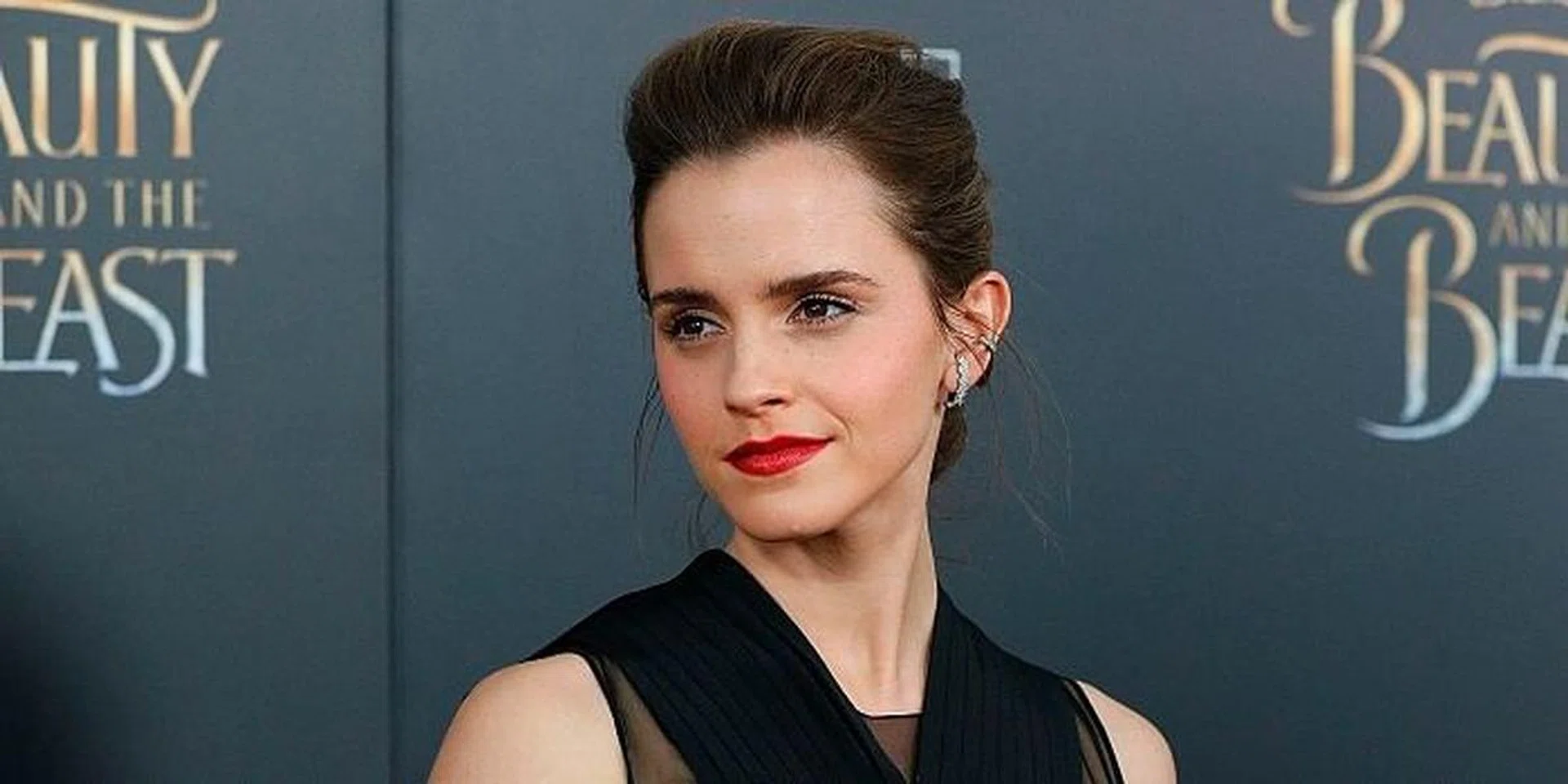 9 Eco-friendly Makeup Products That Live In Emma Watson's Purse ...