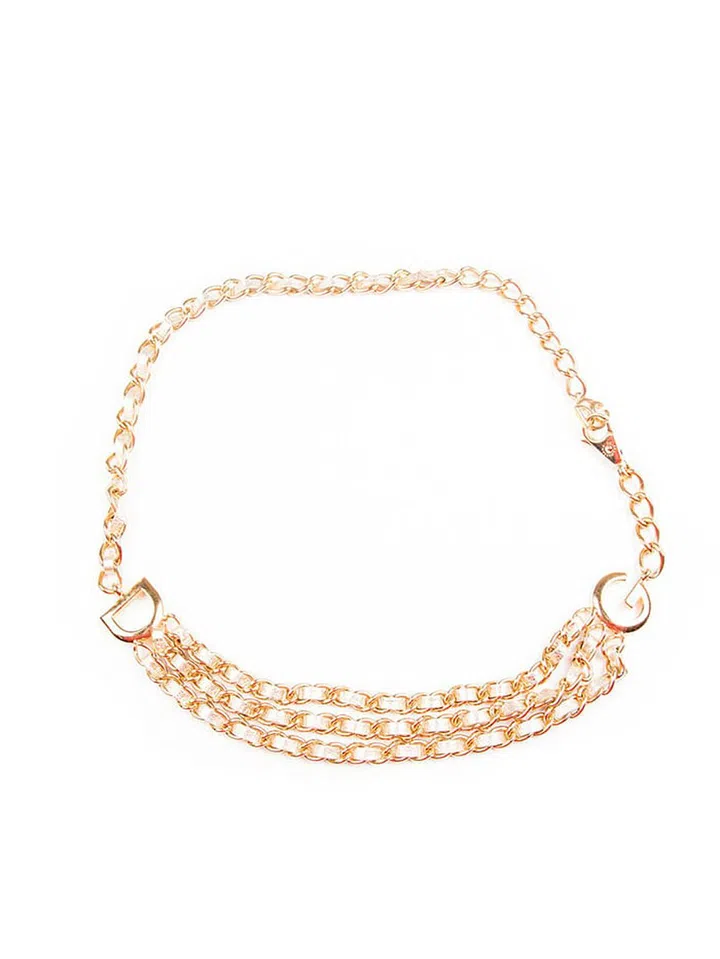 The 5 Quintessential 2000s Accessories Trends That Are Coming Back (For ...