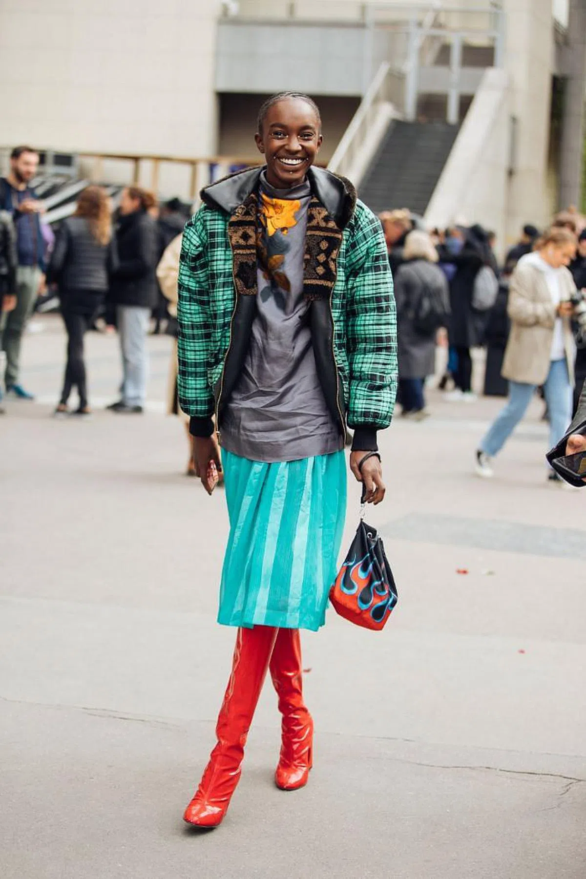 20 Colourful Street Style Looks To Brighten Your Mood | Harper's Bazaar ...