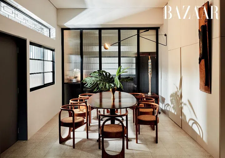 Inside Architectural Designer Ian Chee’s Artful Apartment | Harper's ...