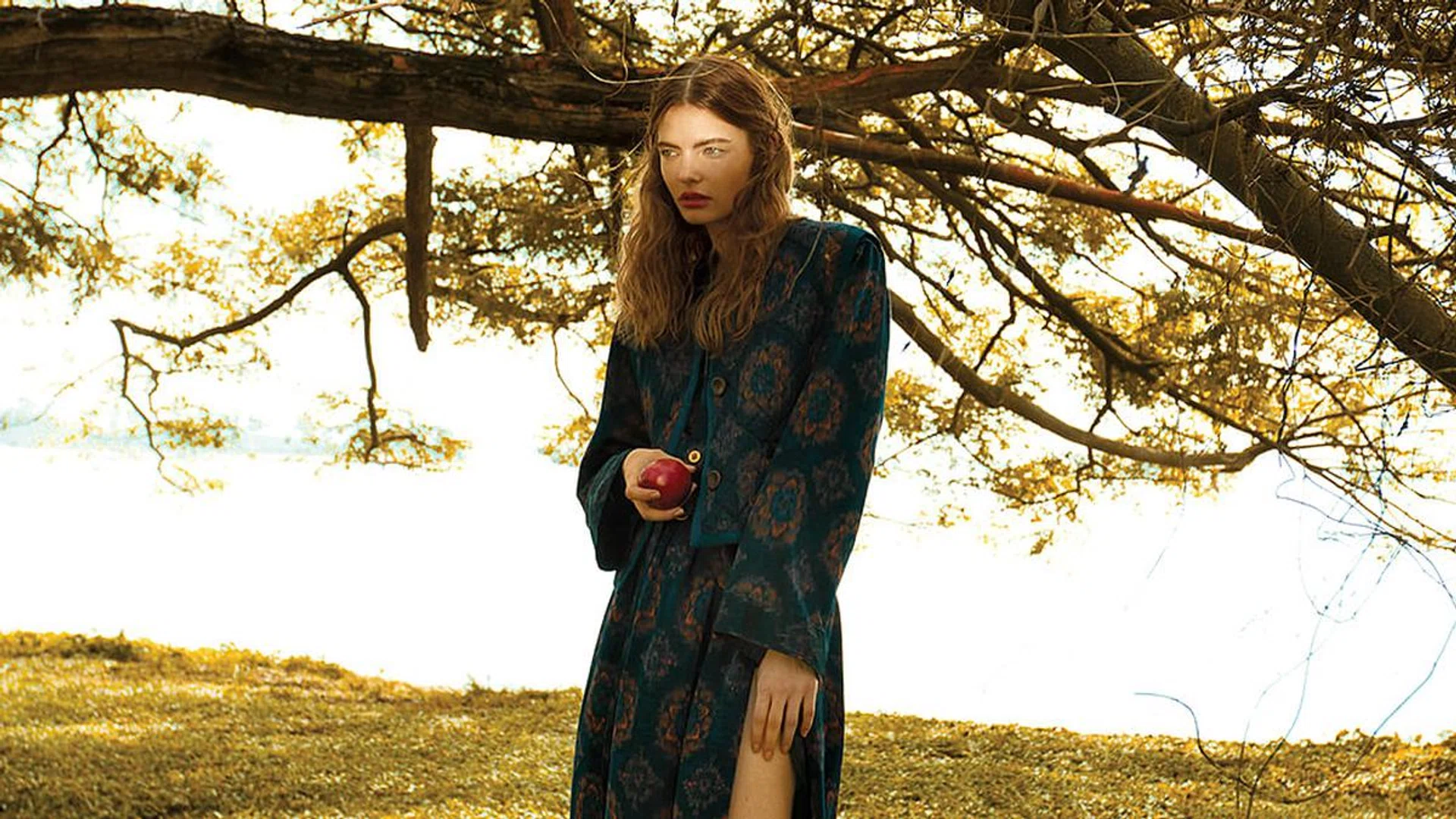 6 Ways To Mix Prints And Textures Like A Pro | Harper's Bazaar Singapore