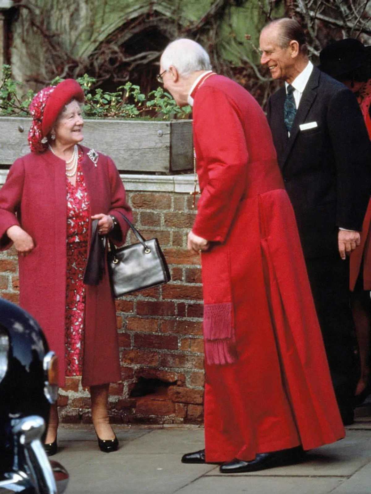 Just 32 Of The Most Iconic Royal Church Hats Through the Years | Harper ...