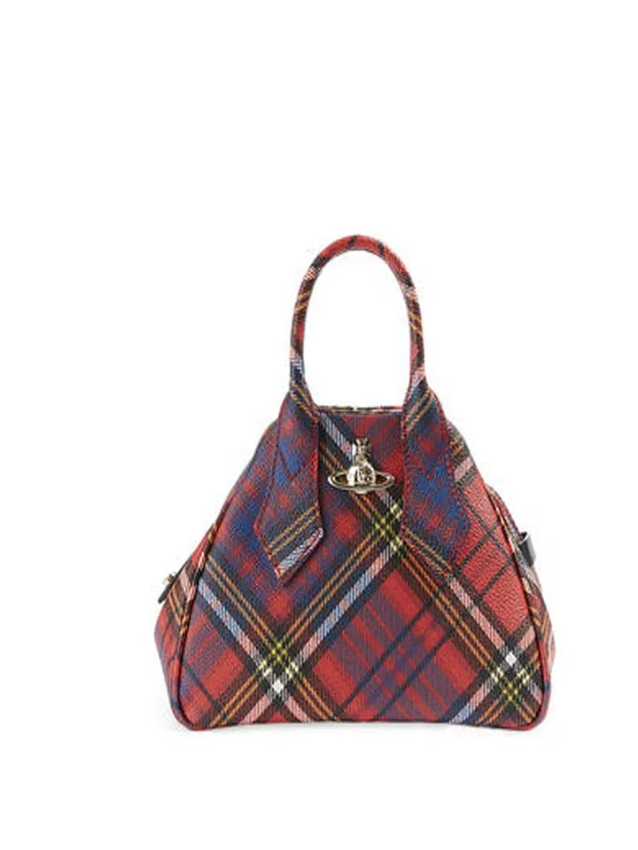The 5 Quintessential 2000s Accessories Trends That Are Coming Back (For ...
