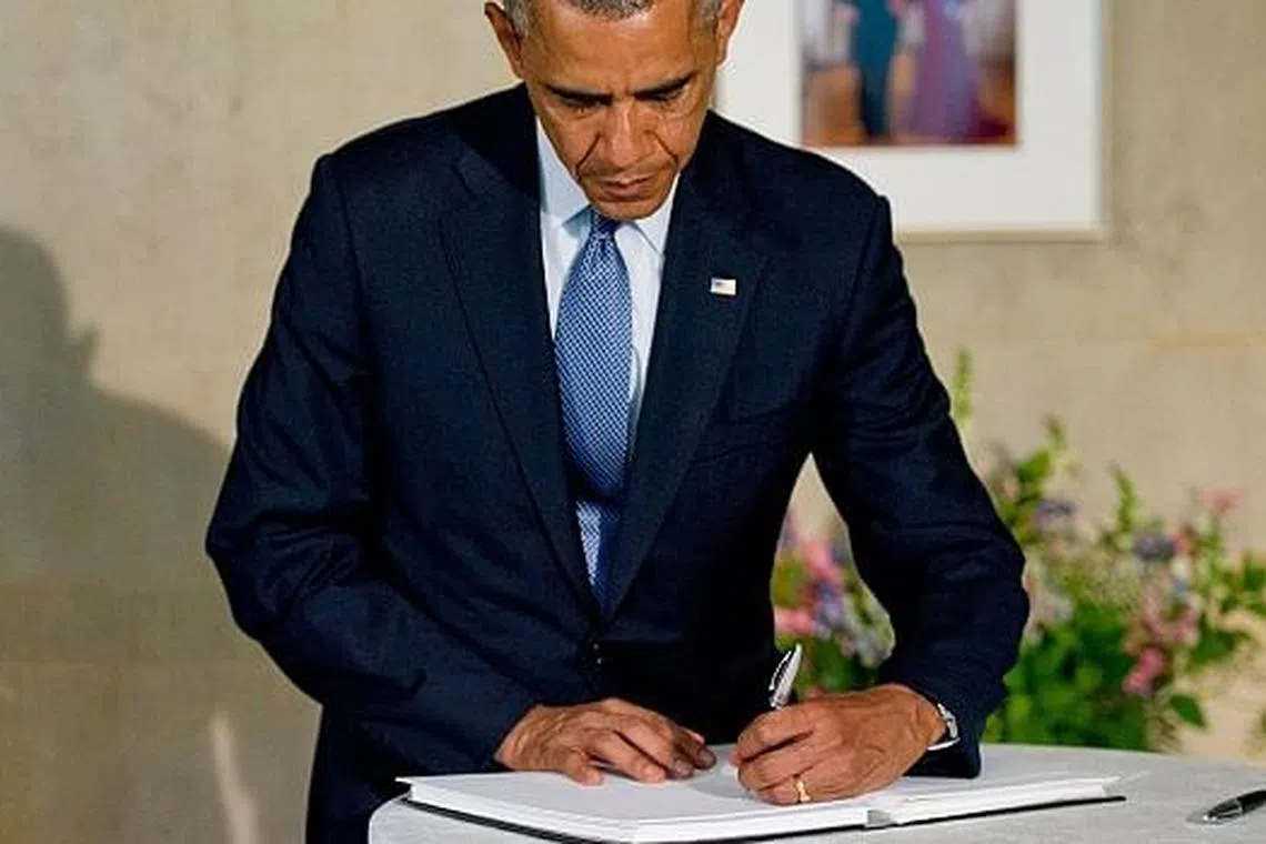 If You're Left Handed You're More Likely To Be A Genius, Says Study ...