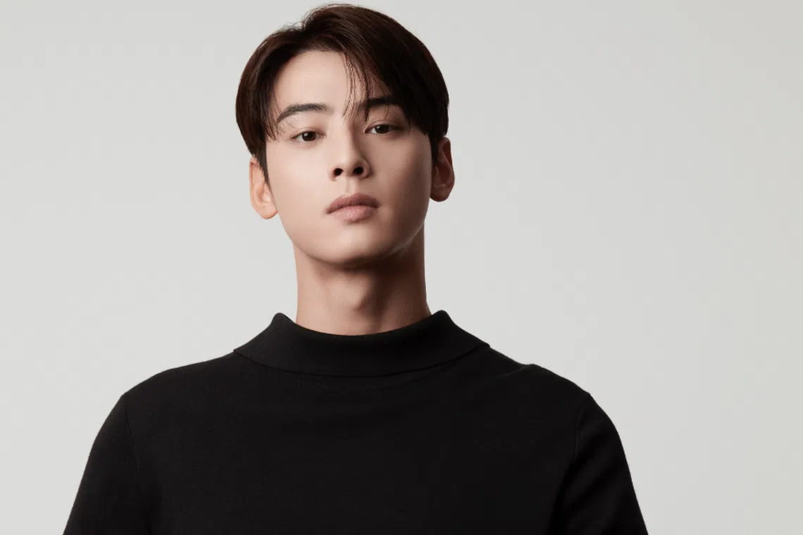 Cha Eun-woo Celebrated The Launch Of Dior Beauty's Dioriviera Fragrance ...