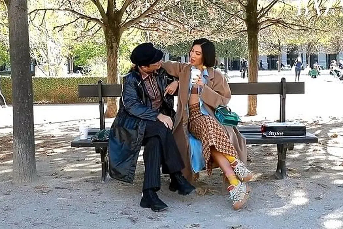EIC Kenneth Goh With Taiwanese fashion influencer Molly Chiang | Harper ...