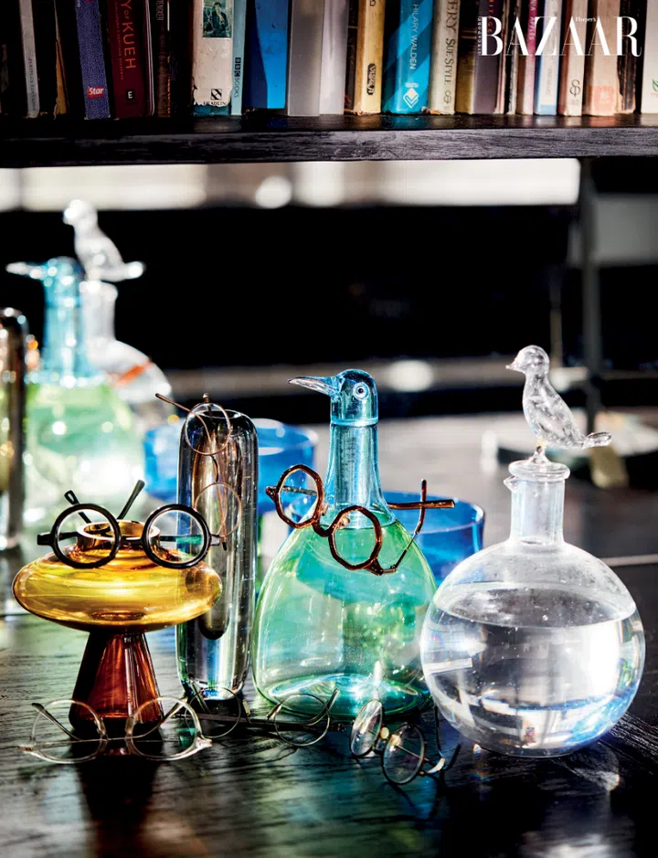 Inside Architectural Designer Ian Chee’s Artful Apartment | Harper's ...