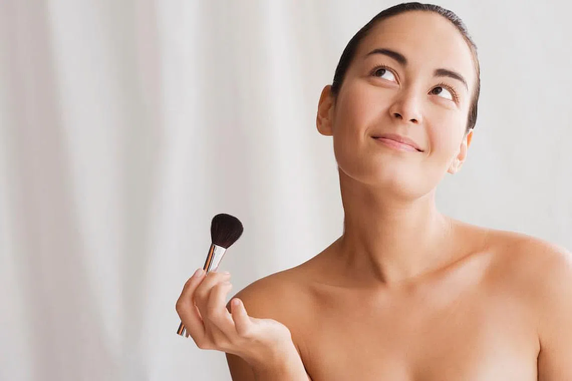 How Do You Know Your Makeup Has Expired? | Harper's Bazaar Singapore